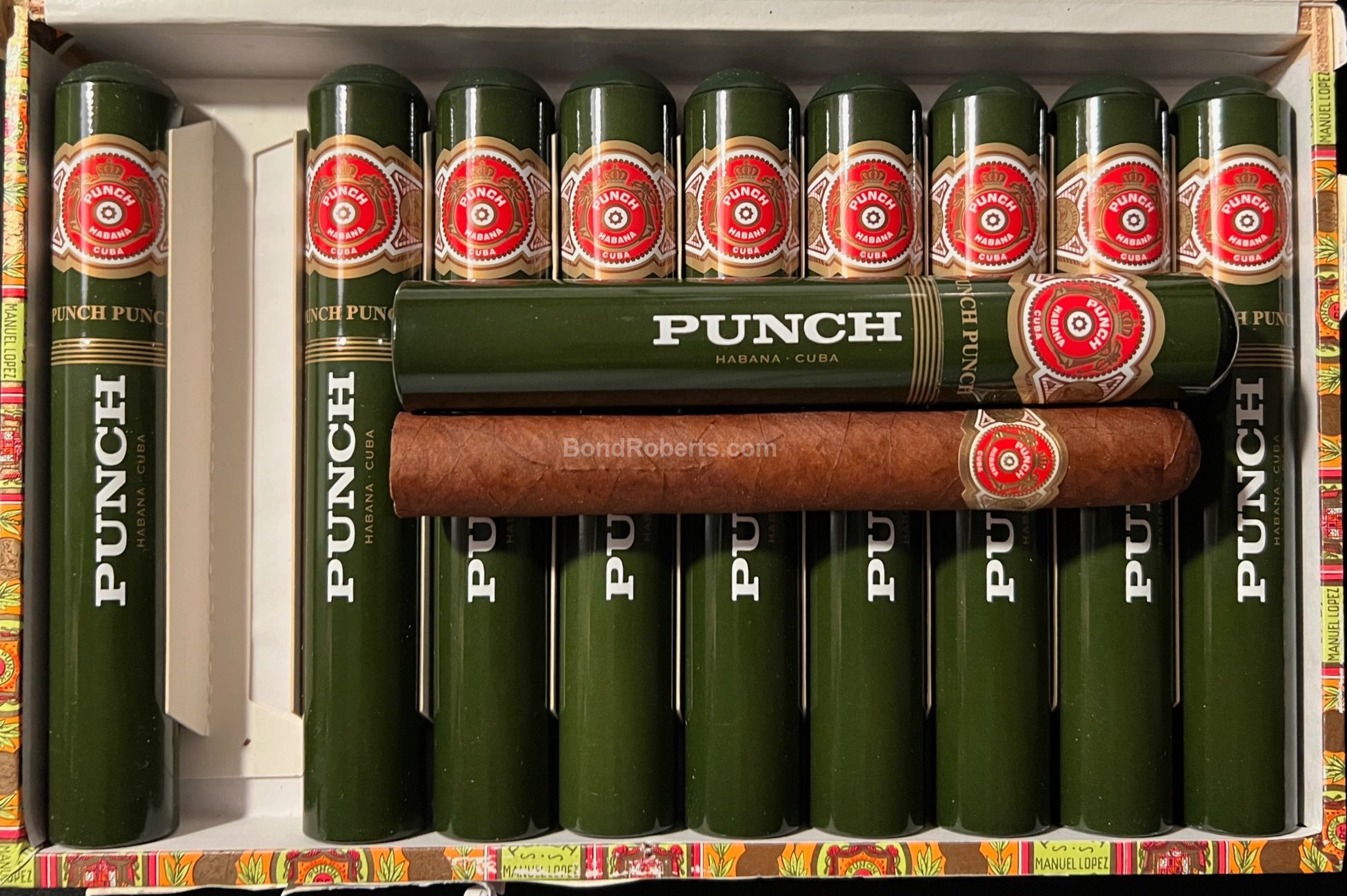 Punch Punch Punch 2019 Dress Box of 10 cigars in aluminium tube 15390