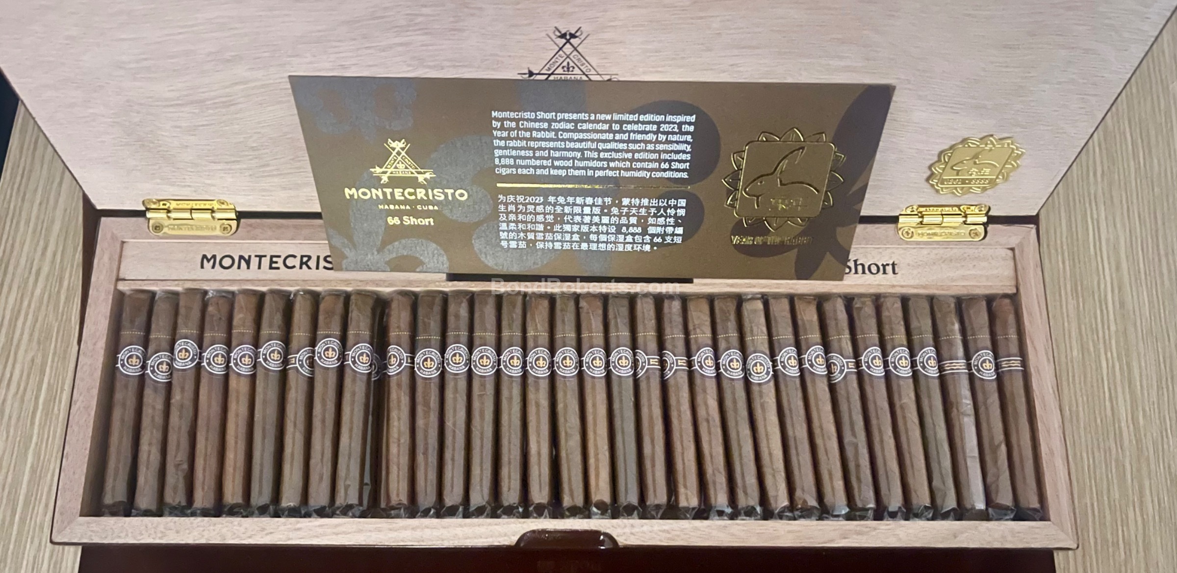 Montecristo Shorts Year of the Rabbit 2023 Brown lacquered humidor of ...