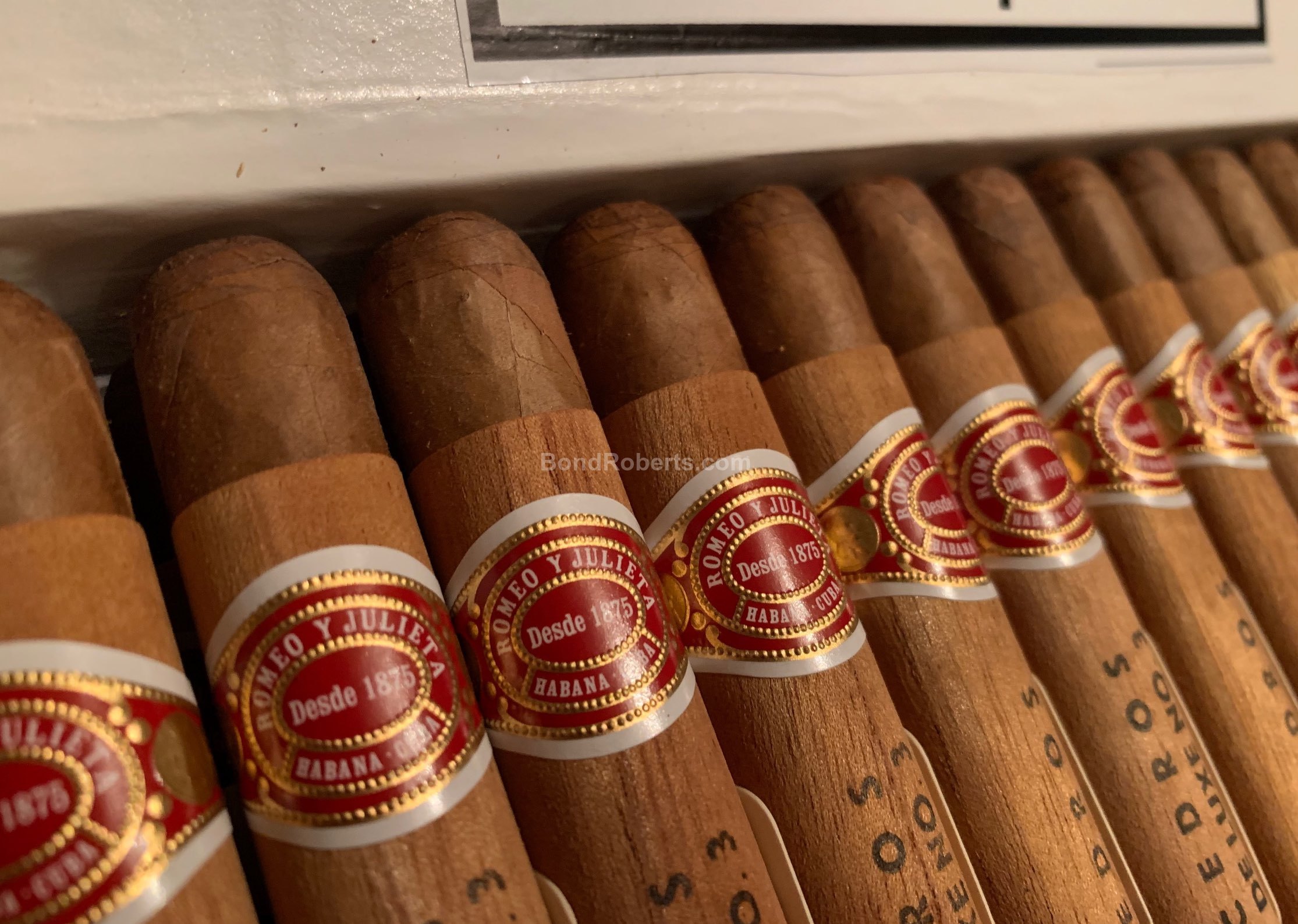 Romeo y Julieta Cedros de Luxe No.3 2013 Dress Box of 25 cigars in ...