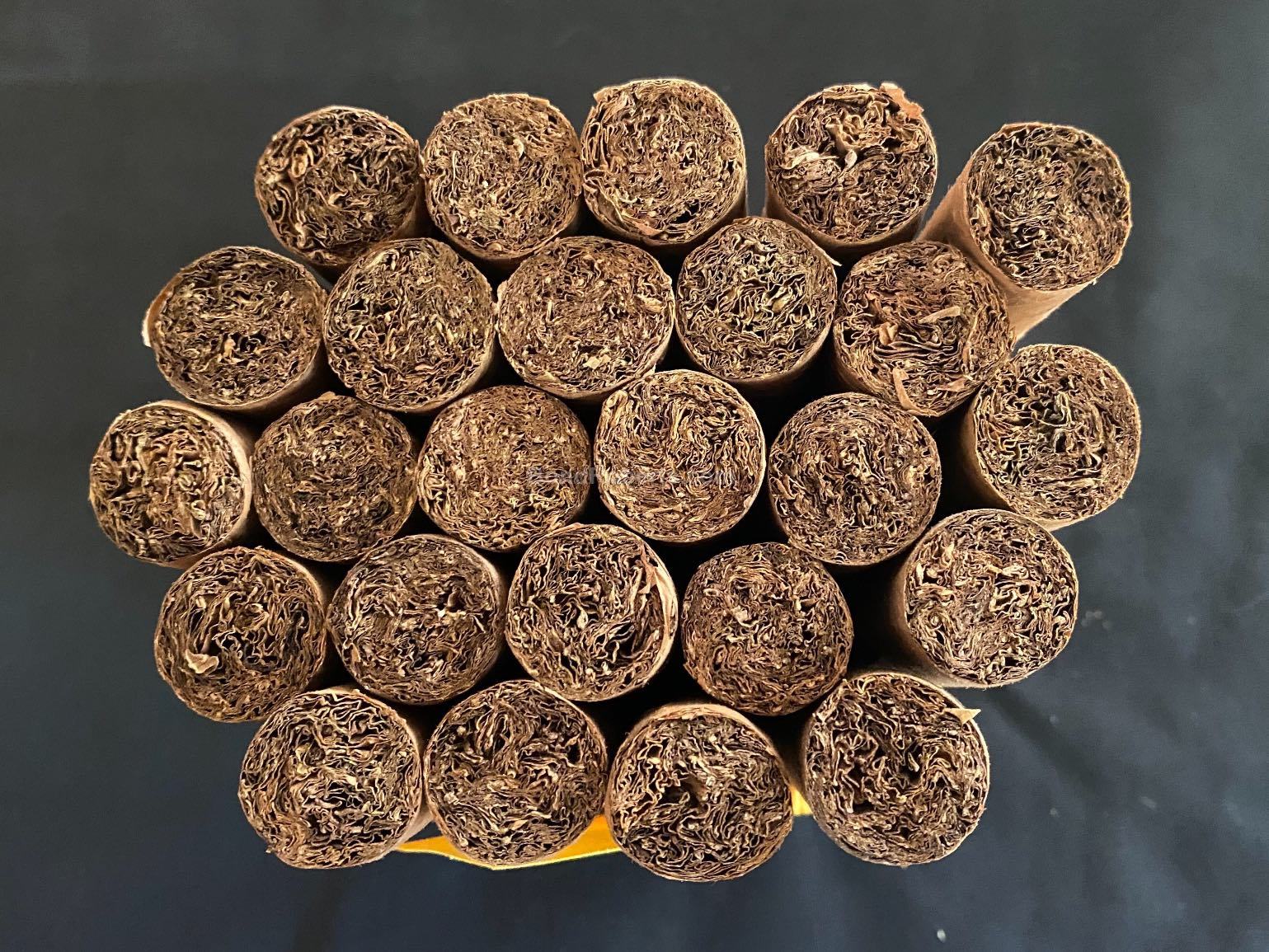 Cohiba Siglo VI 2013 Varnished Slide Lid Box of 25 cigars 14504