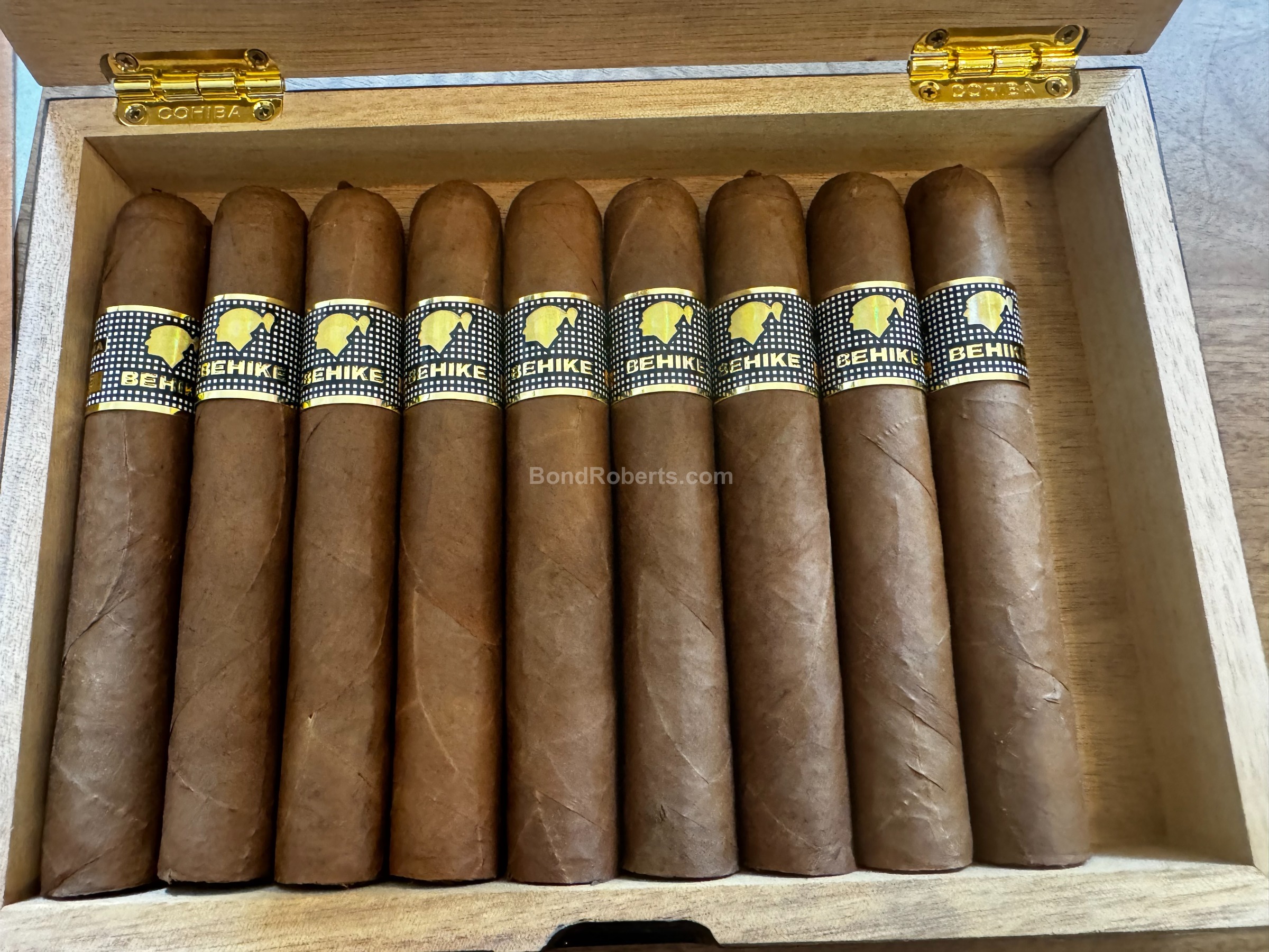 Cohiba BHK 54 2011 Black lacquered Boîte Nature Box of 10 cigars 33008
