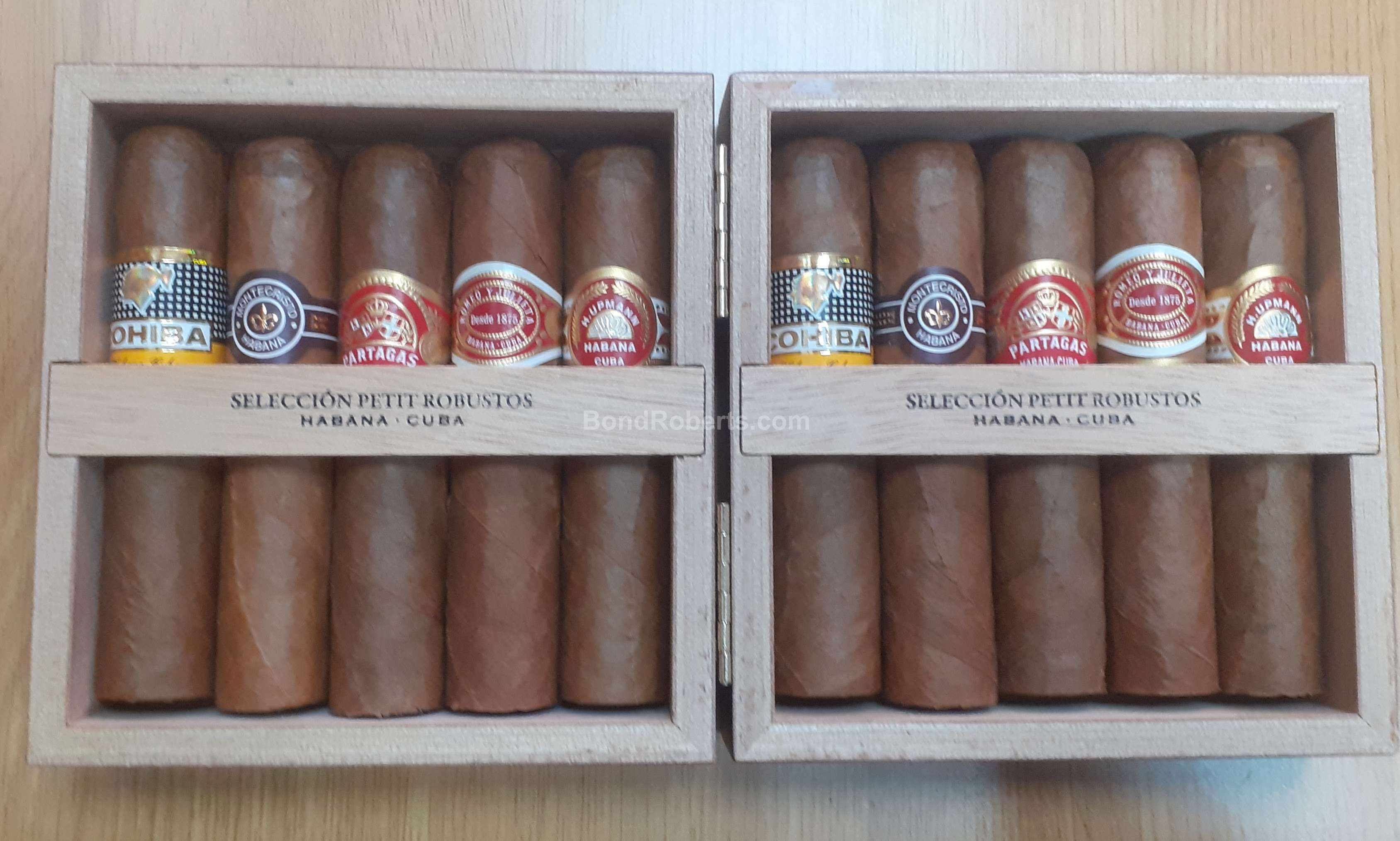 Habanos Petit Robustos Habanos Selection Release 2016 Selection box of 10 cigars 9021