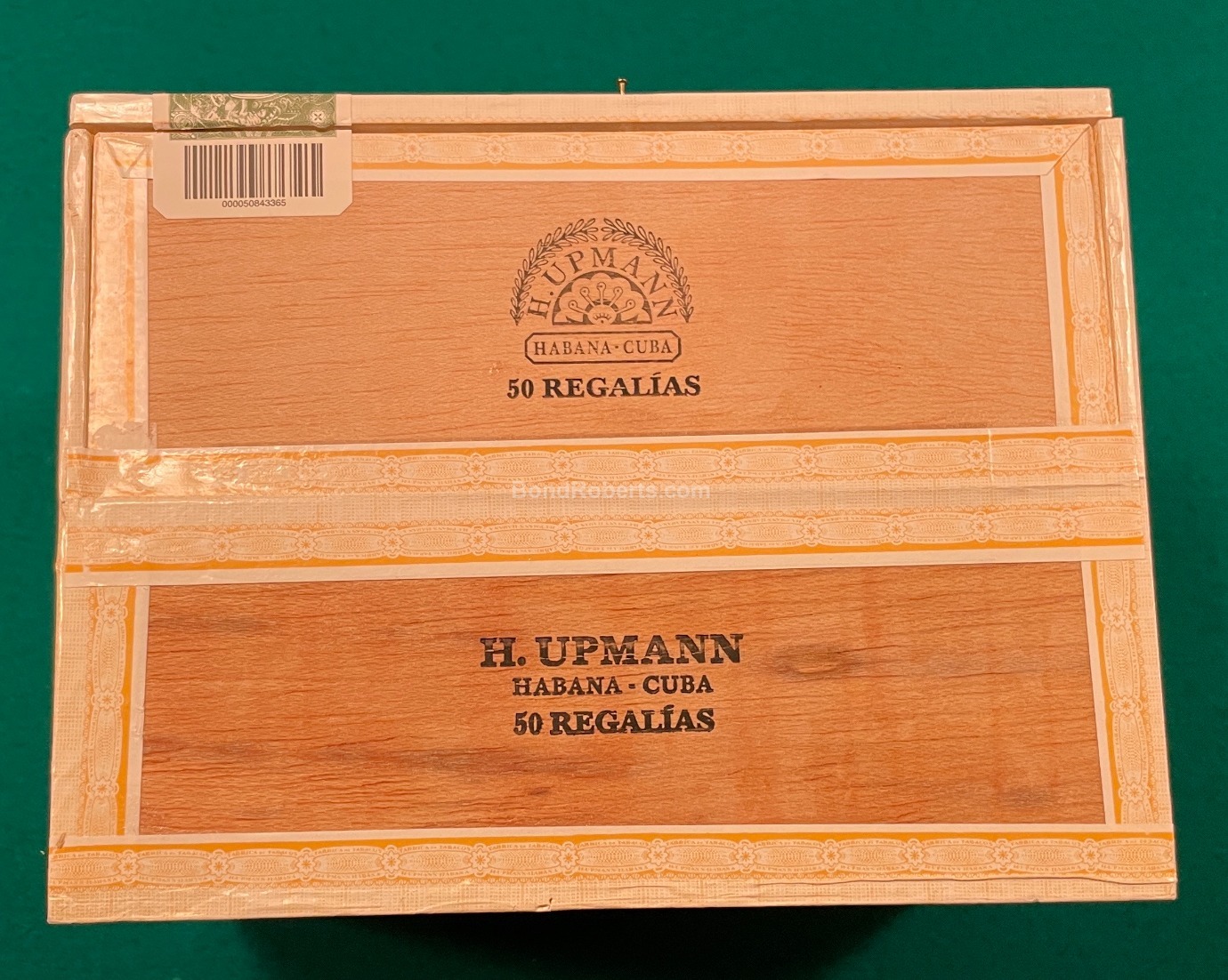 H. Upmann Regalias 2020 Dress box of 50 cigars in 10 aluminium tins of ...