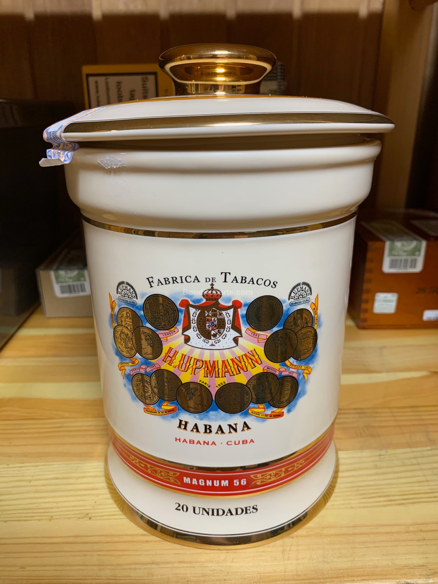 H. Upmann Magnum 56 Jarra H. Upmann Magnum 56 2020 Ceramic jar of 20 cigars 43129
