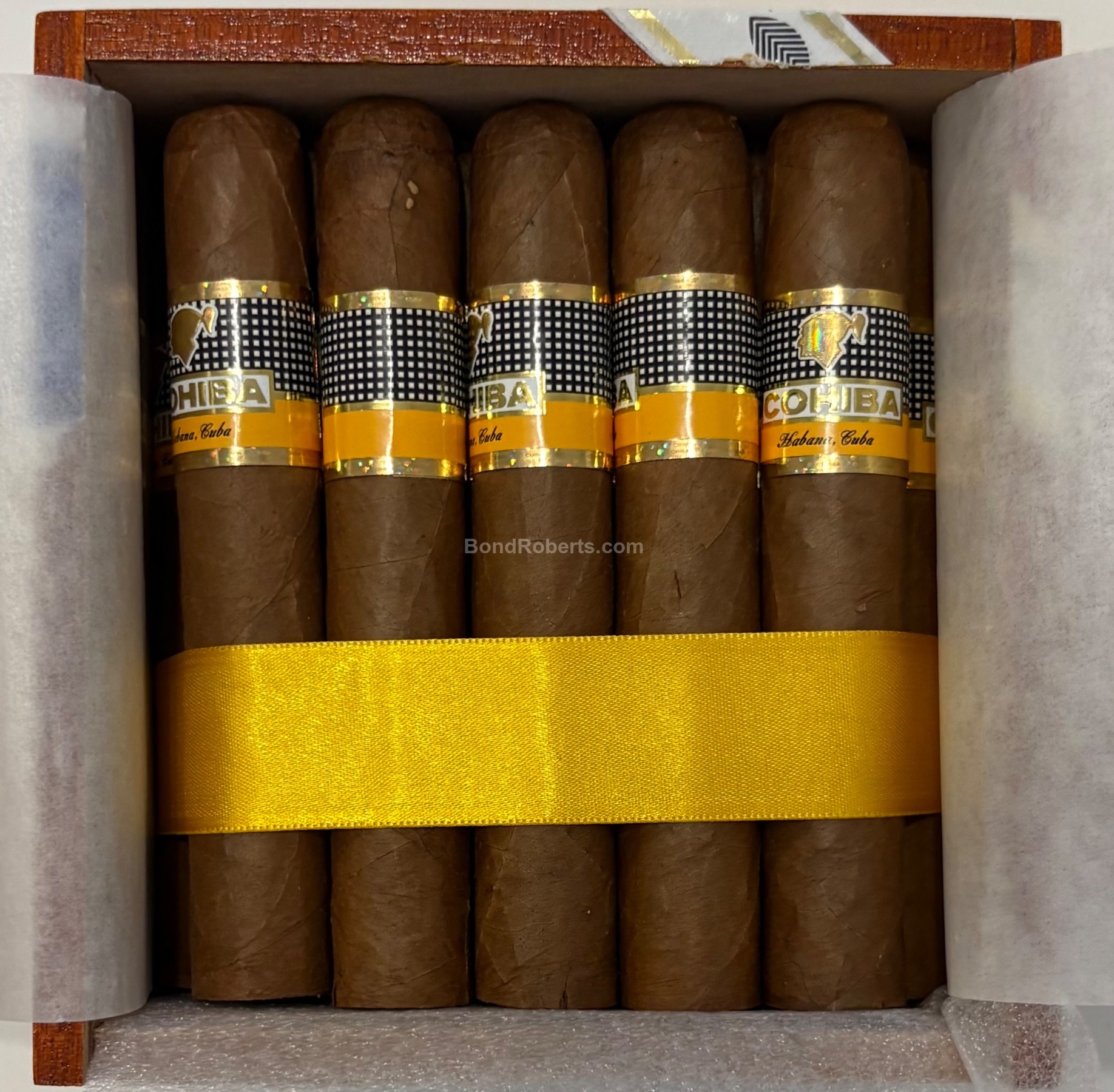 Cohiba Robustos 2020 Varnished Slide Lid Box of 25 cigars 44773