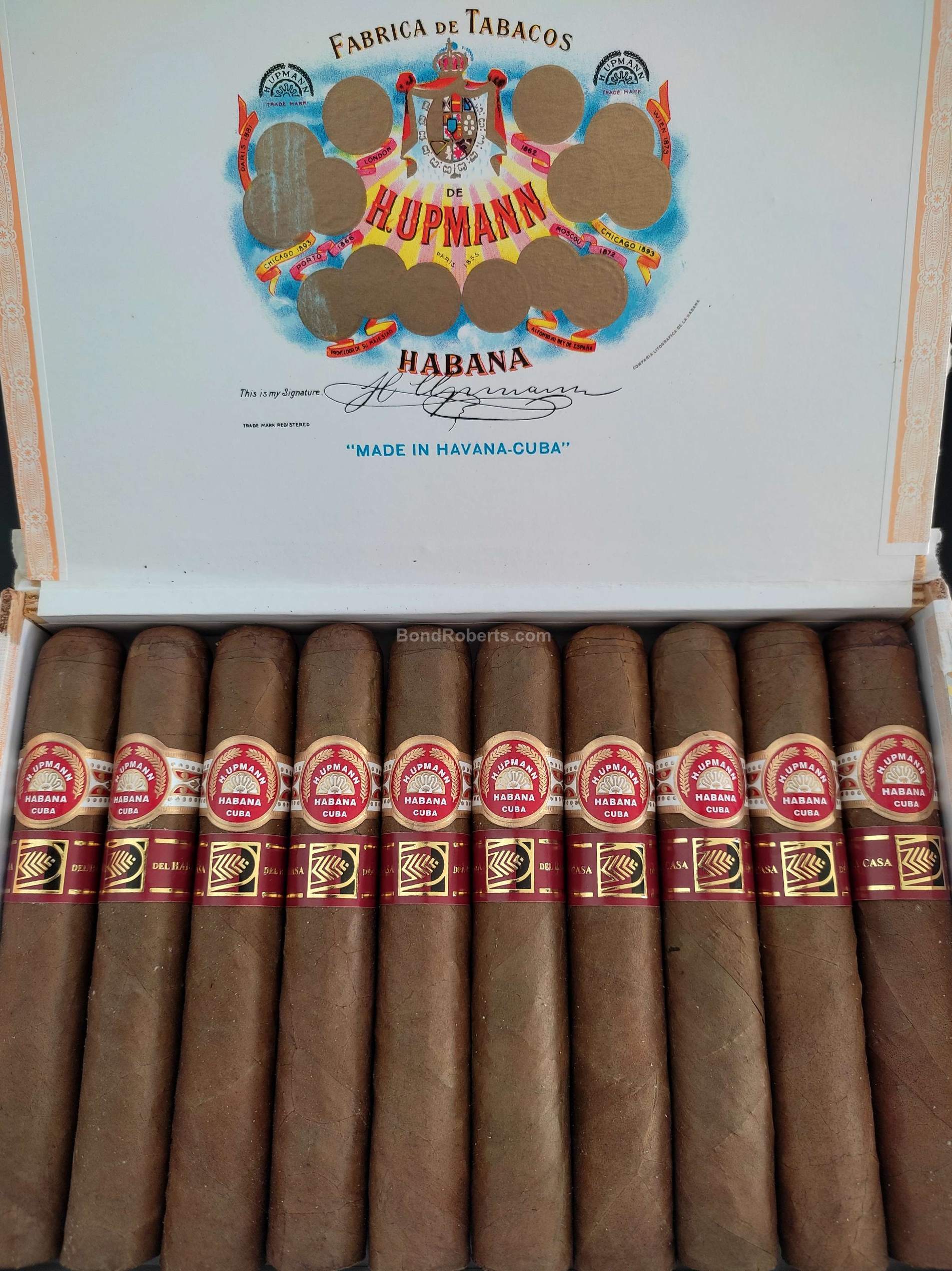 H. Upmann Royal Robusto LCDH Exclusivo 2017 Dress Box of 10 cigars 6781