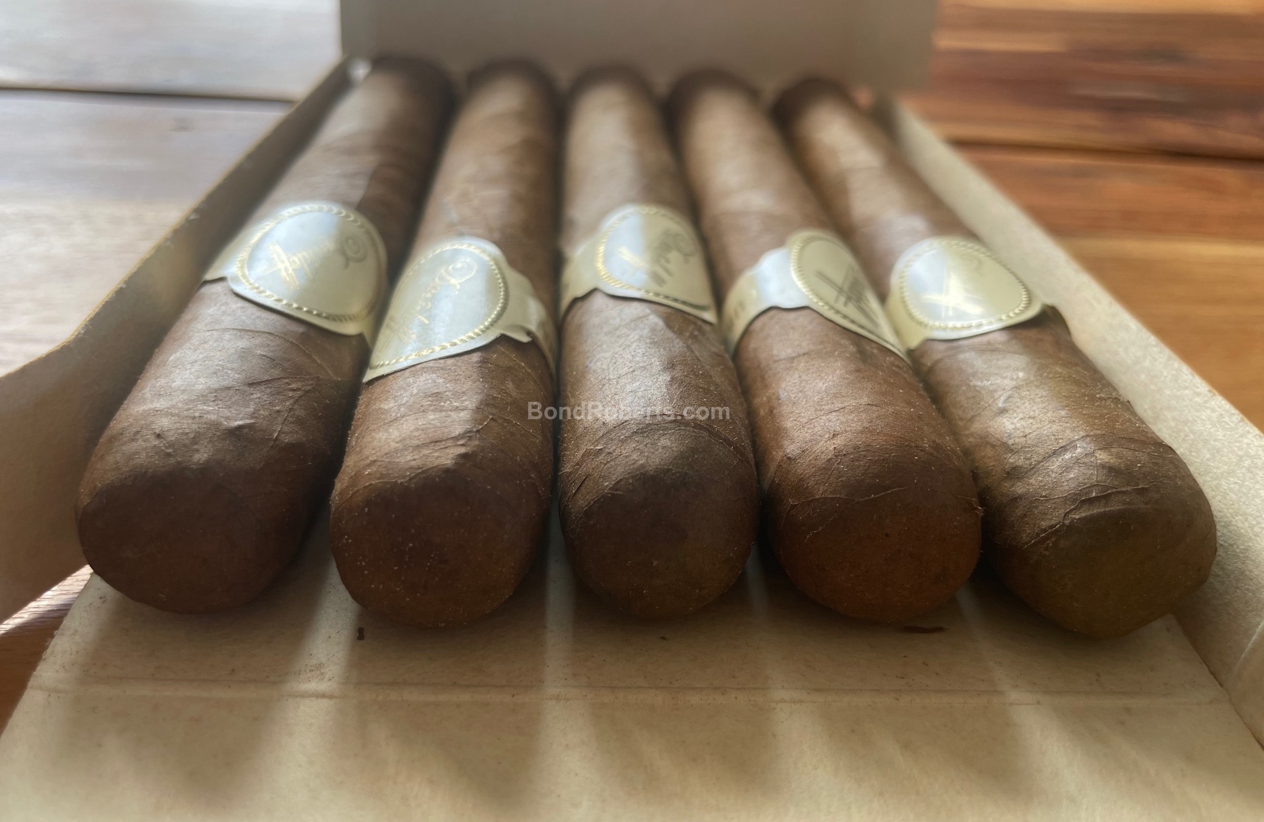 Davidoff 5000 Cardboard Pack of 5 cigars 10420