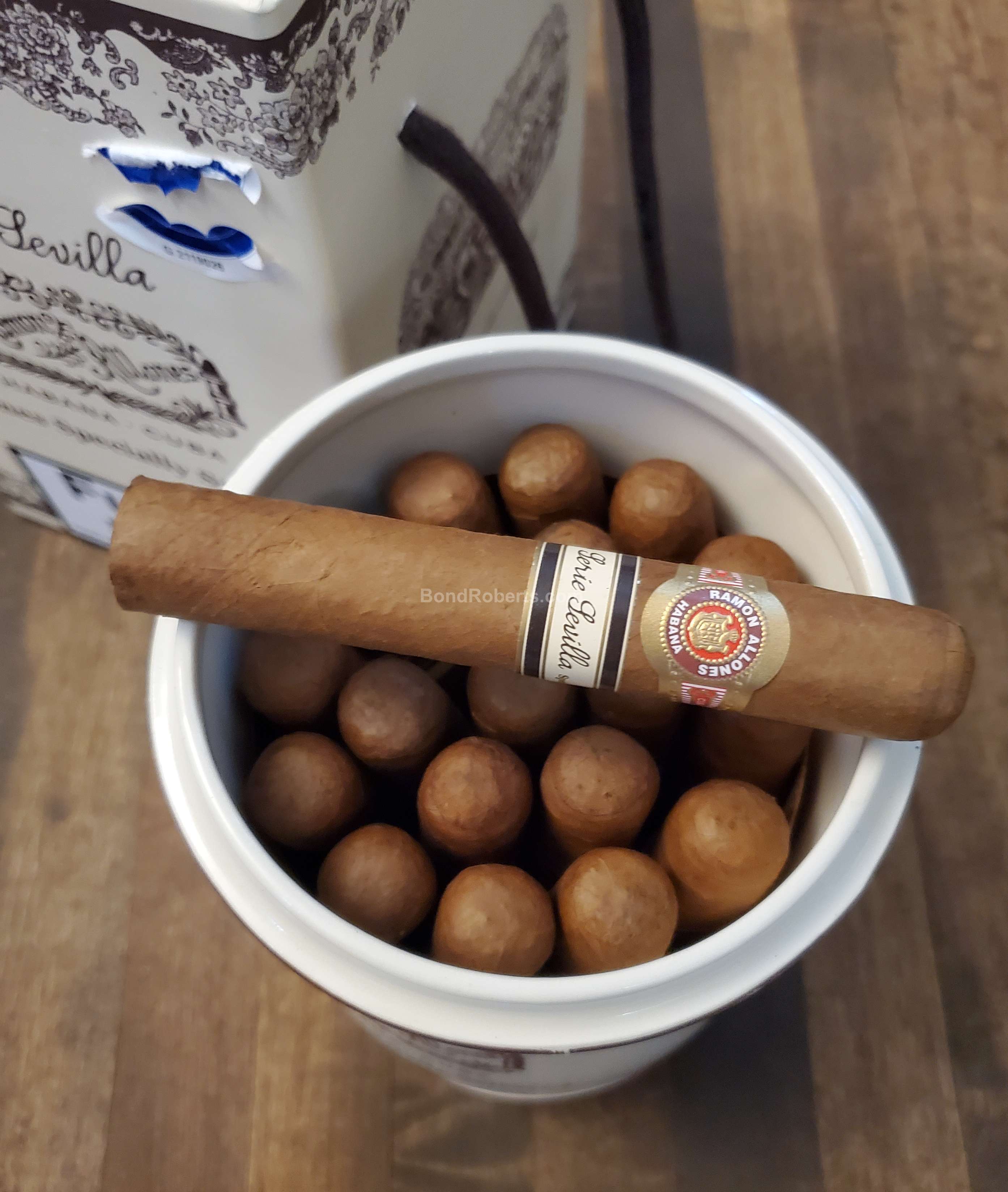 Ramón Allones Specially Selected Serie Sevilla Jar 2021 Ceramic Jar of ...