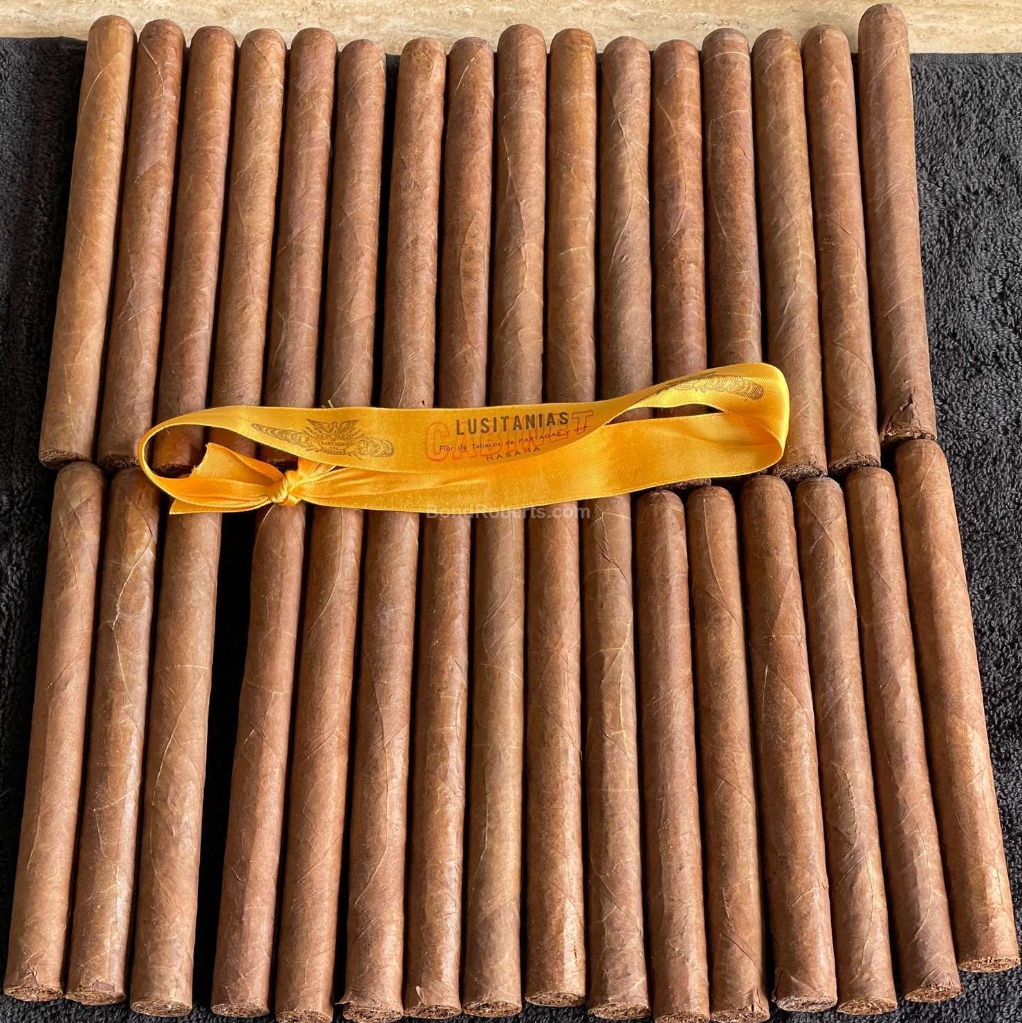 Partagás Lusitanias 1999 Slide Lid Box of 50 cigars 14663