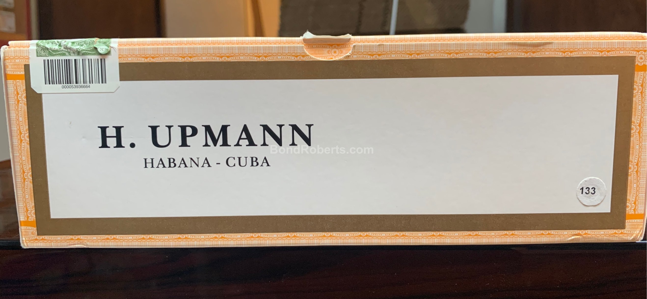 H. Upmann Super Magnum Colección Habanos 2022 Numbered book-shaped boîte nature box of 20 cigars ...