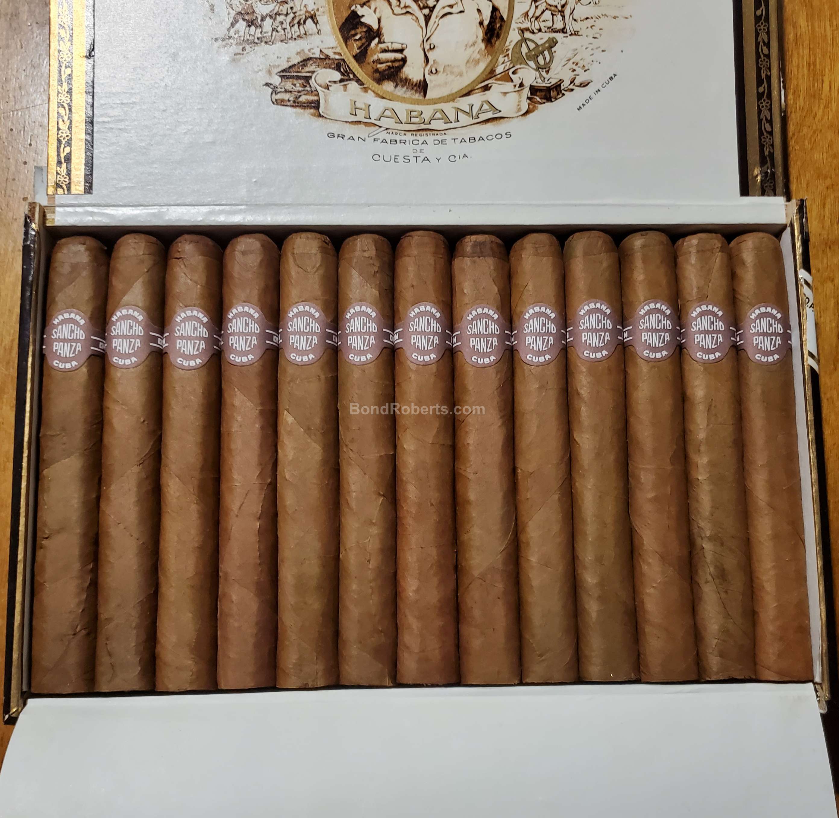 Sancho Panza Non Plus 2018 Dress Box of 25 cigars 7755
