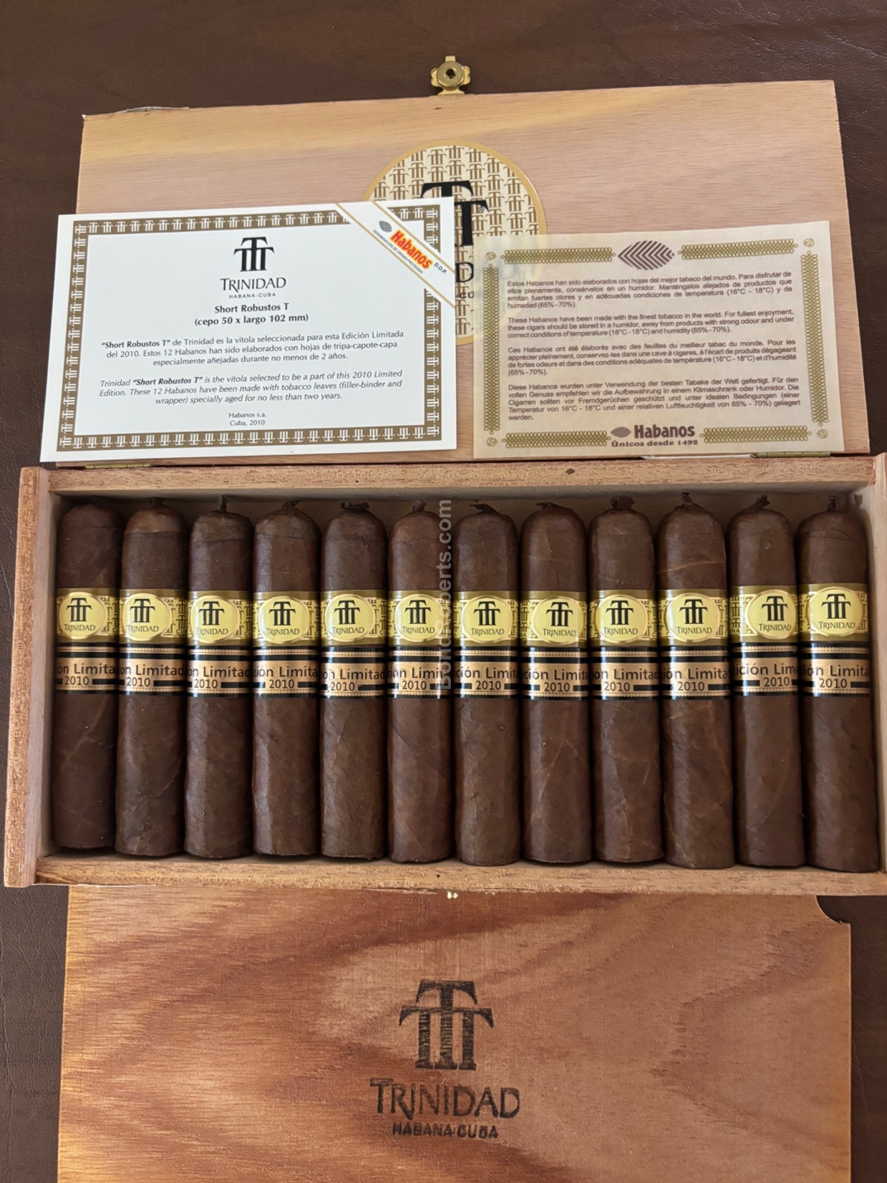 Trinidad Short Robustos T Edición Limitada 2010 Semi Boite Nature Box ...