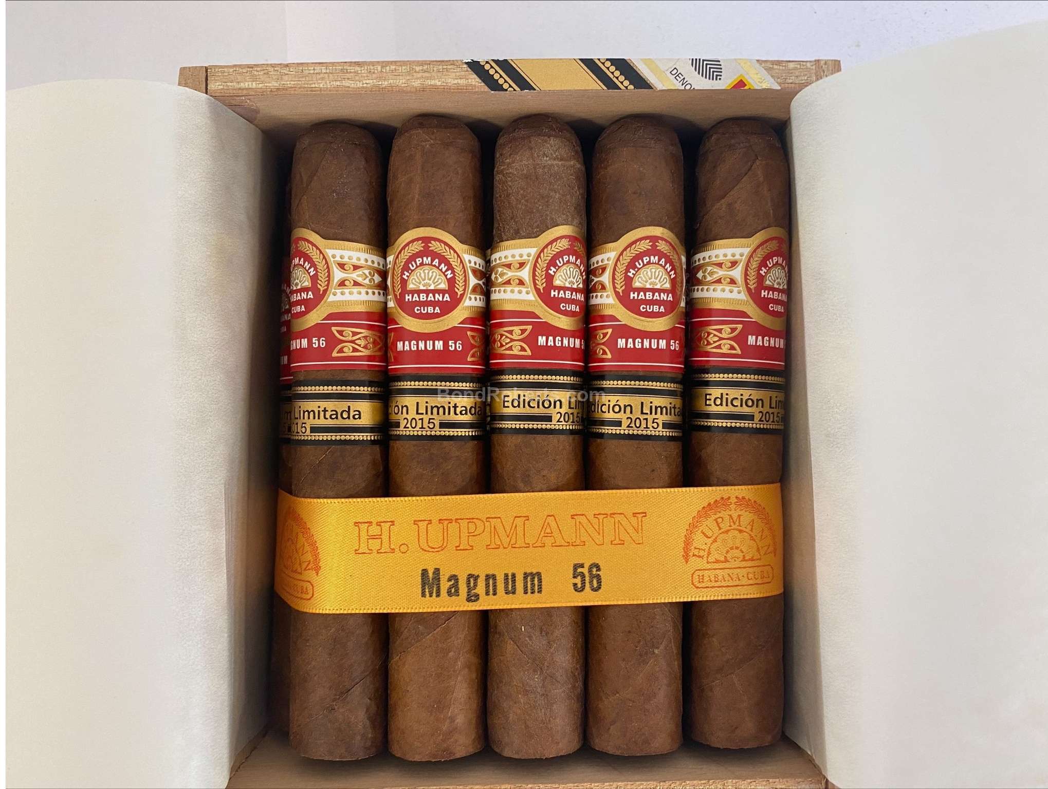 H. Upmann Magnum 56 Edición Limitada 2015 Slide Lid Box of 25 cigars 7398