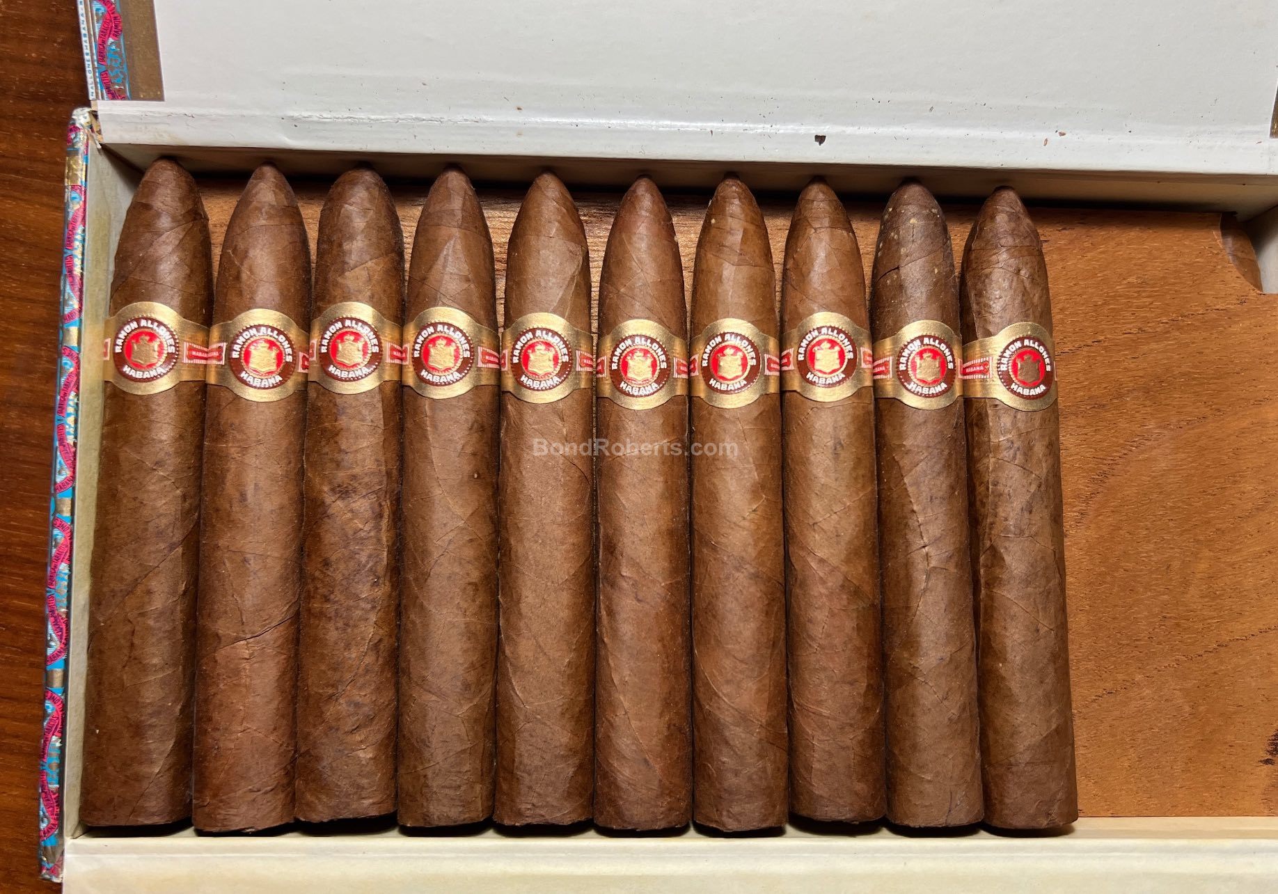 Ramón Allones Belicoso Exclusive Release 2005 Dress Box of 25 cigars 16982