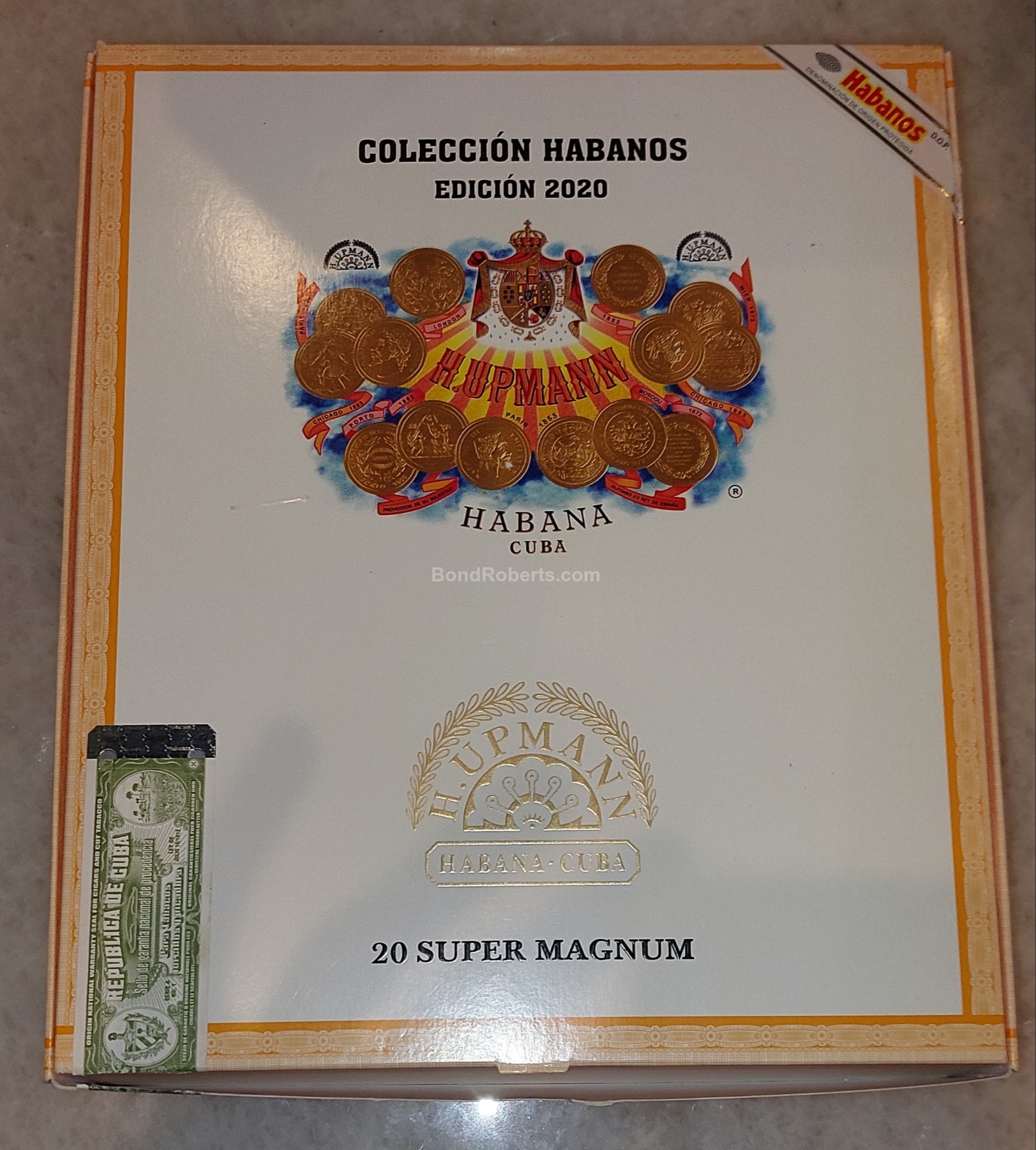 H. Upmann Super Magnum Colección Habanos 2021 Numbered book-shaped boîte nature box of 20 cigars ...
