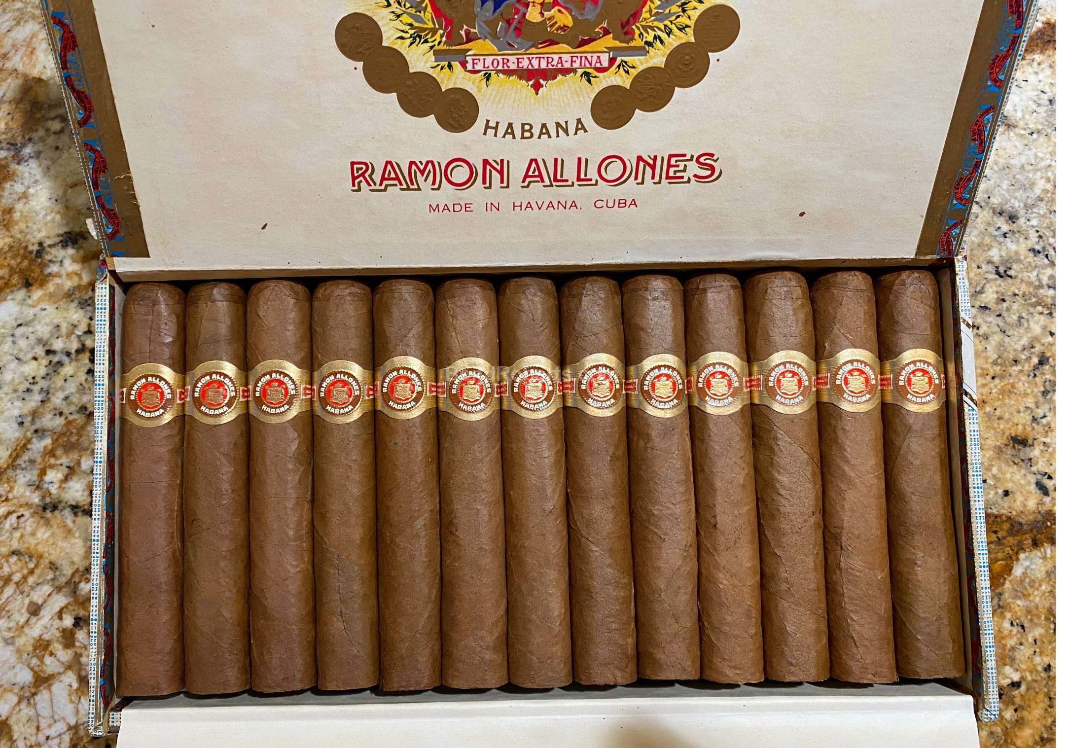 Ramón Allones Specially Selected 2004 Dress Box of 25 cigars 6044