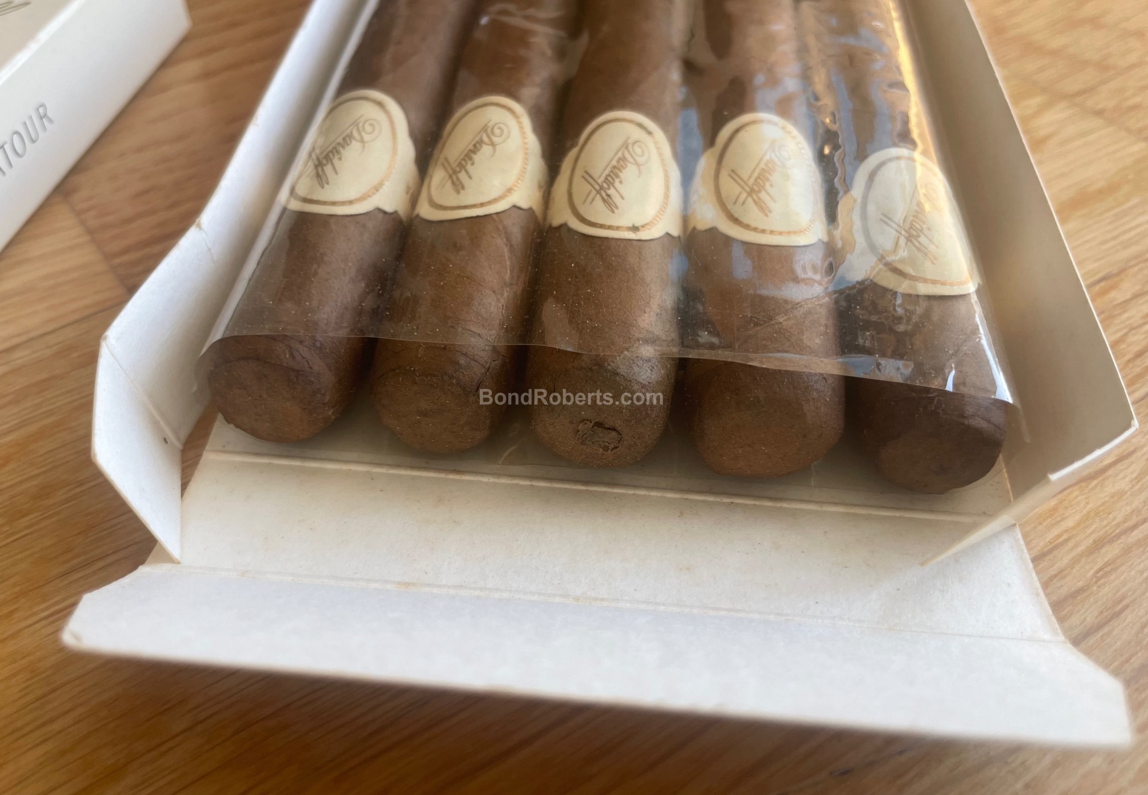 Davidoff Château Latour Cardboard Pack of 5 cigars 12500