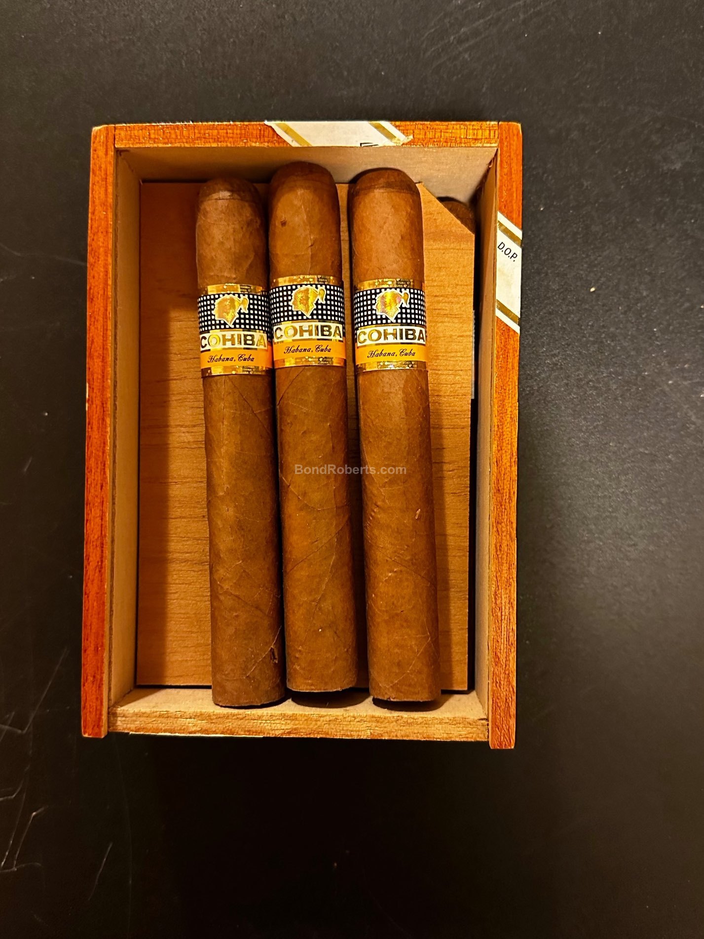 Cohiba Siglo VI 2014 Varnished Slide Lid Box of 10 cigars 22738