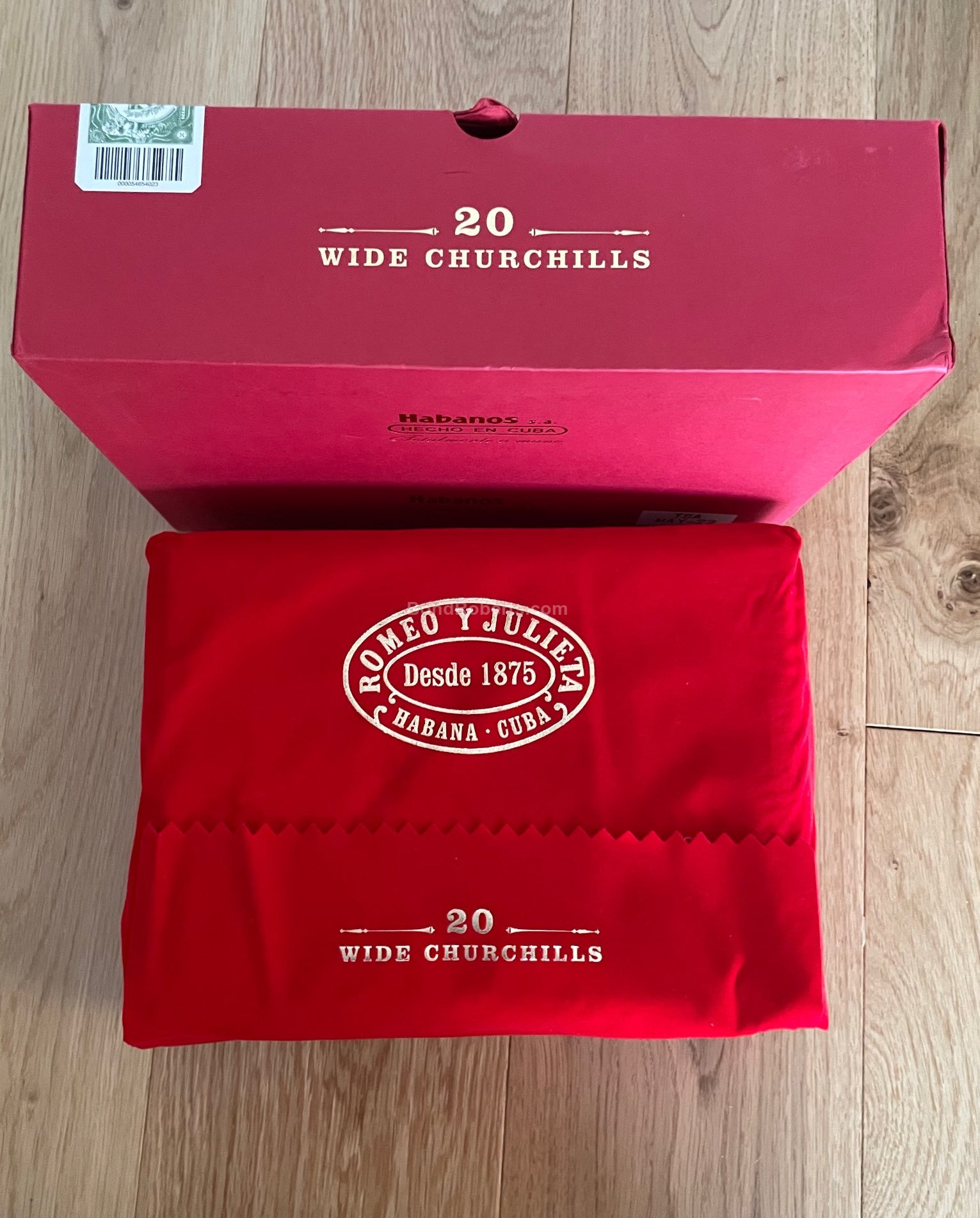 Romeo y Julieta Wide Churchills Travel Humidor 2022 Humidor of 20 ...