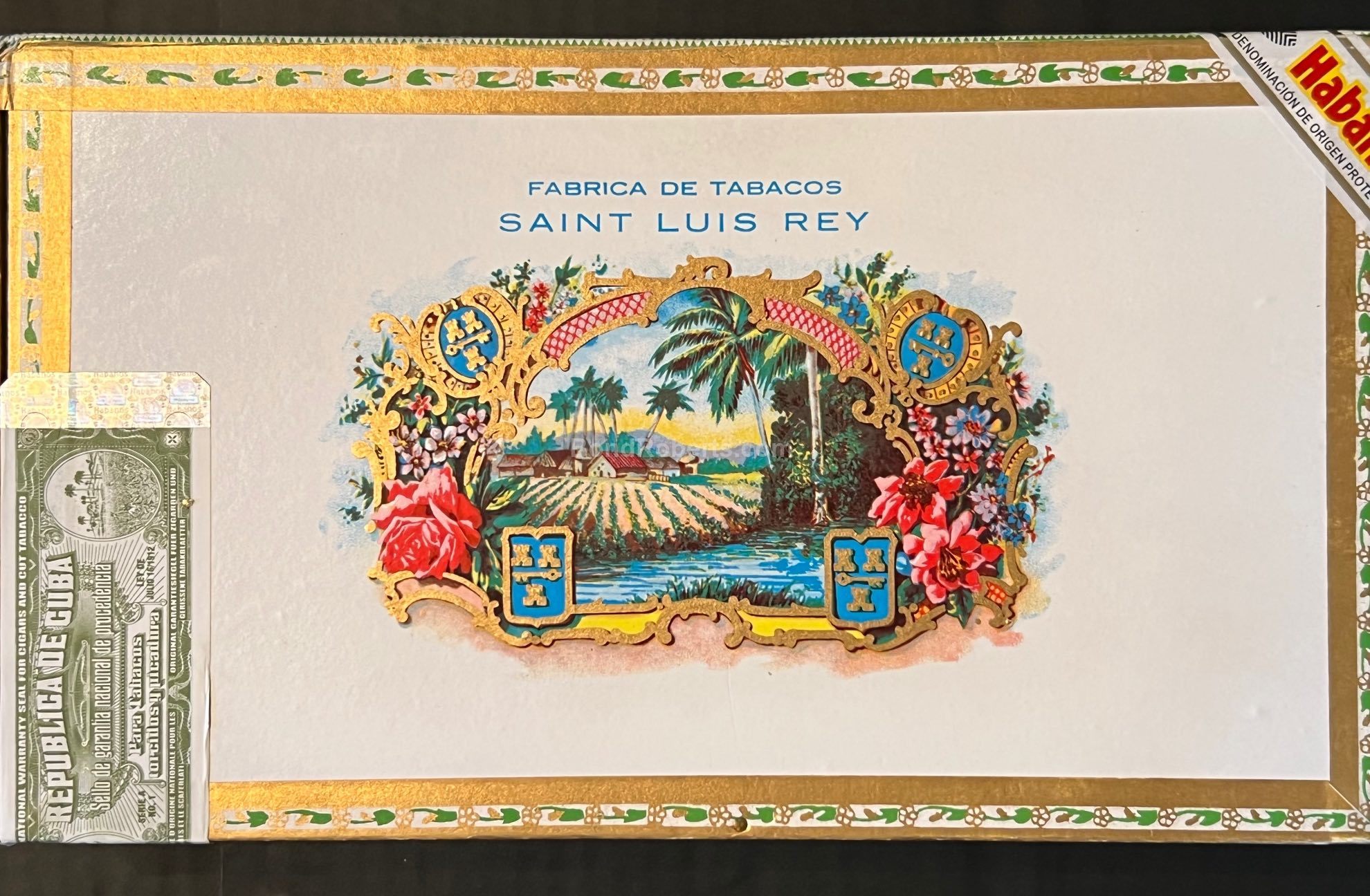 Saint Luis Rey Regios 2019 Dress Box of 25 cigars in cellophane 9080