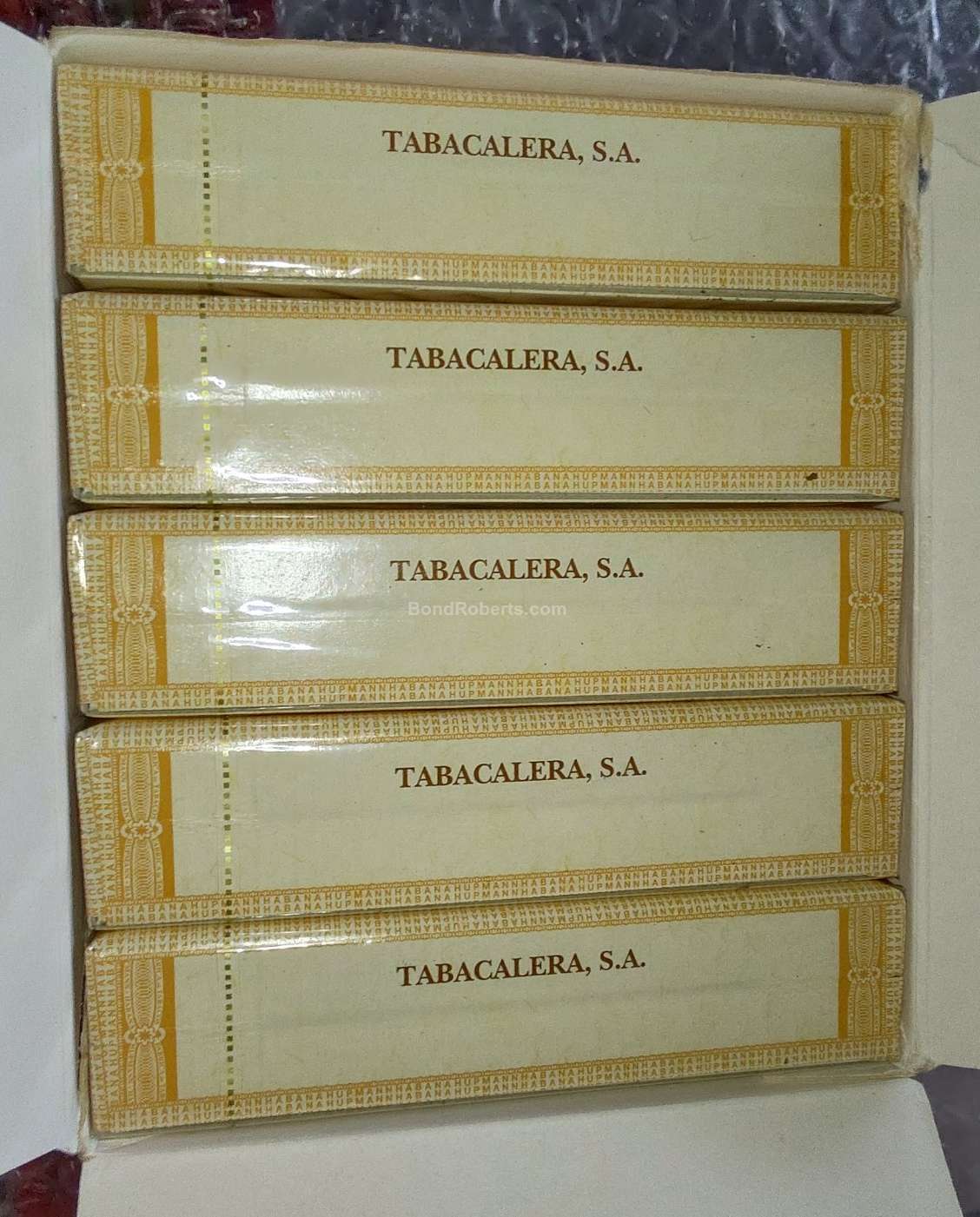 H. Upmann Cigarritos España Cardboard box of 100 cigars in 20-packs 20185