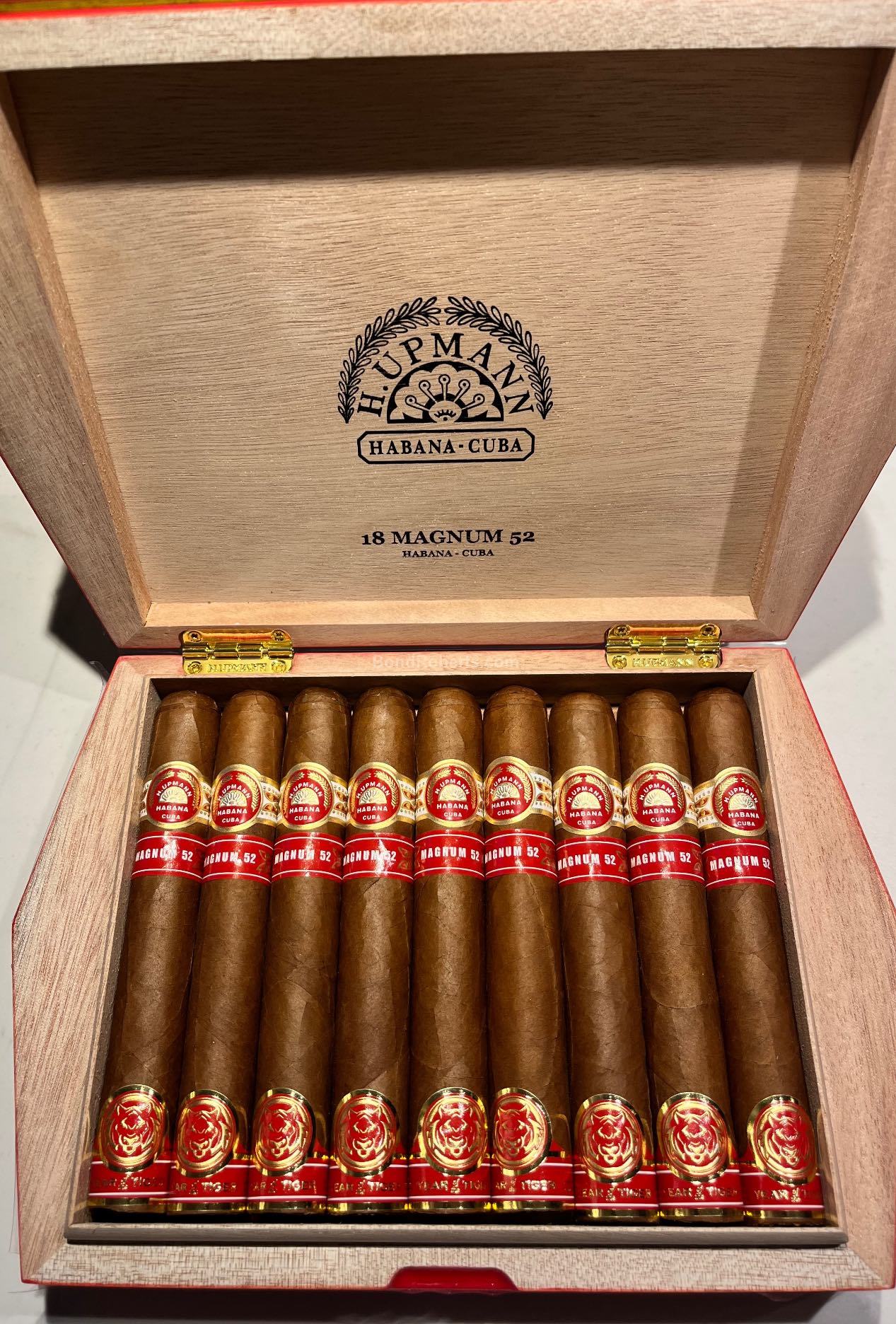 H. Upmann Magnum 52 Year of the tiger 2022 Luxury boîte nature box of ...