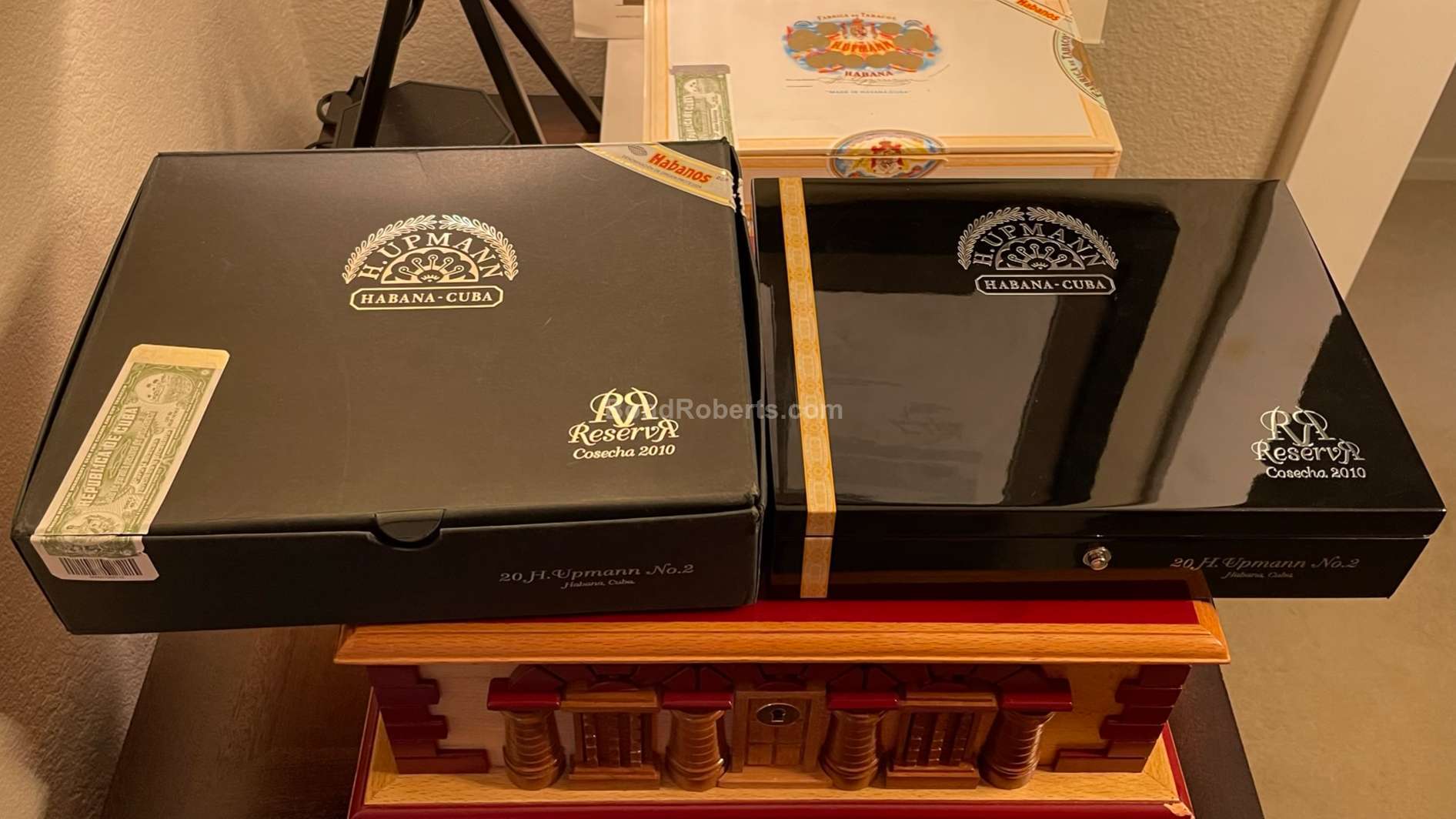 H. Upmann Upmann No.2 Reserva Cosecha 2015 Black lacquered Boîte Nature ...