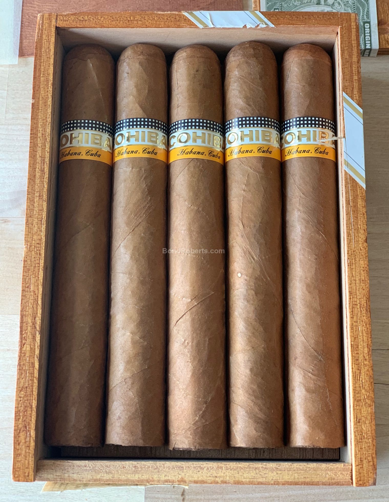 Cohiba Siglo VI 2003 Varnished Slide Lid Box of 10 cigars 14356