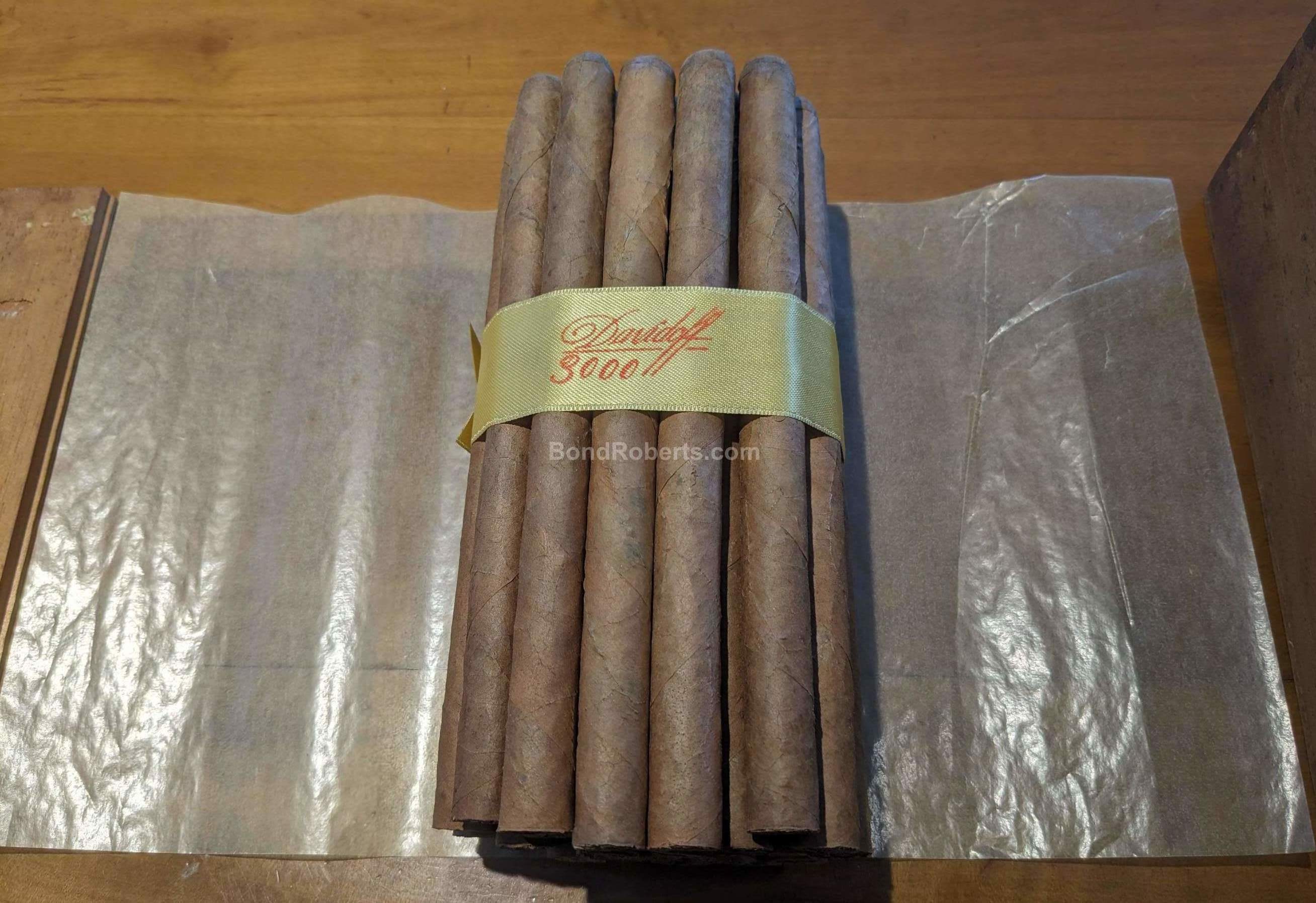 Davidoff 3000 1980 Slide Lid Box of 25 cigars 25003