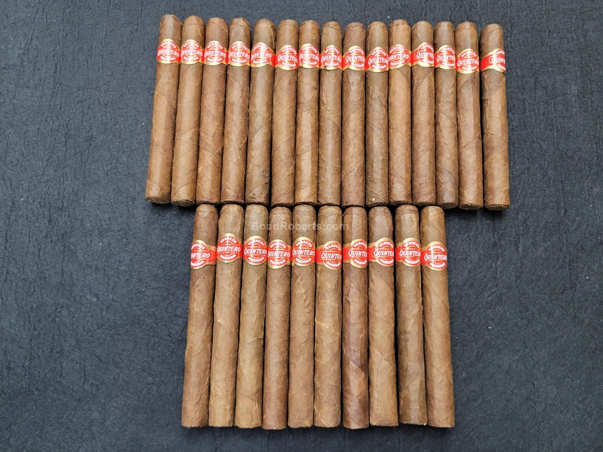 Quintero Brevas 2017 Cardboard Box of 25 aluminium foil bundl 26197