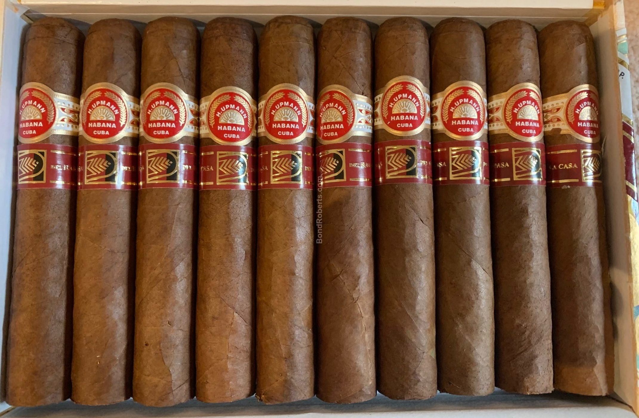 H. Upmann Royal Robusto LCDH Exclusivo 2017 Dress Box of 10 cigars 19638