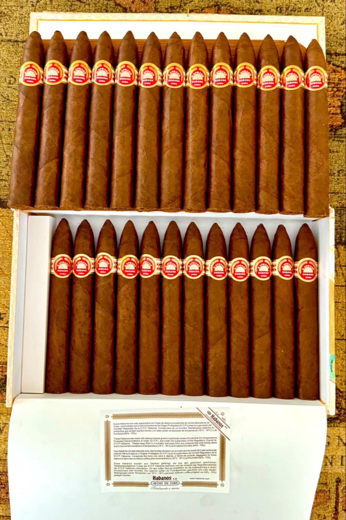 H. Upmann Upmann No.2 2020 Dress Box of 25 cigars 26051