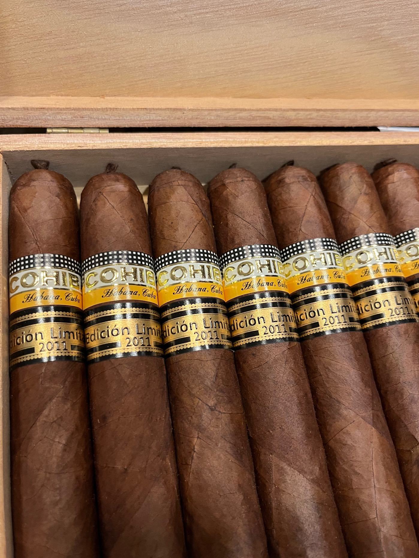 Cohiba Cohiba 1966 Edición Limitada 2011 Varnished Boîte Nature Box of ...