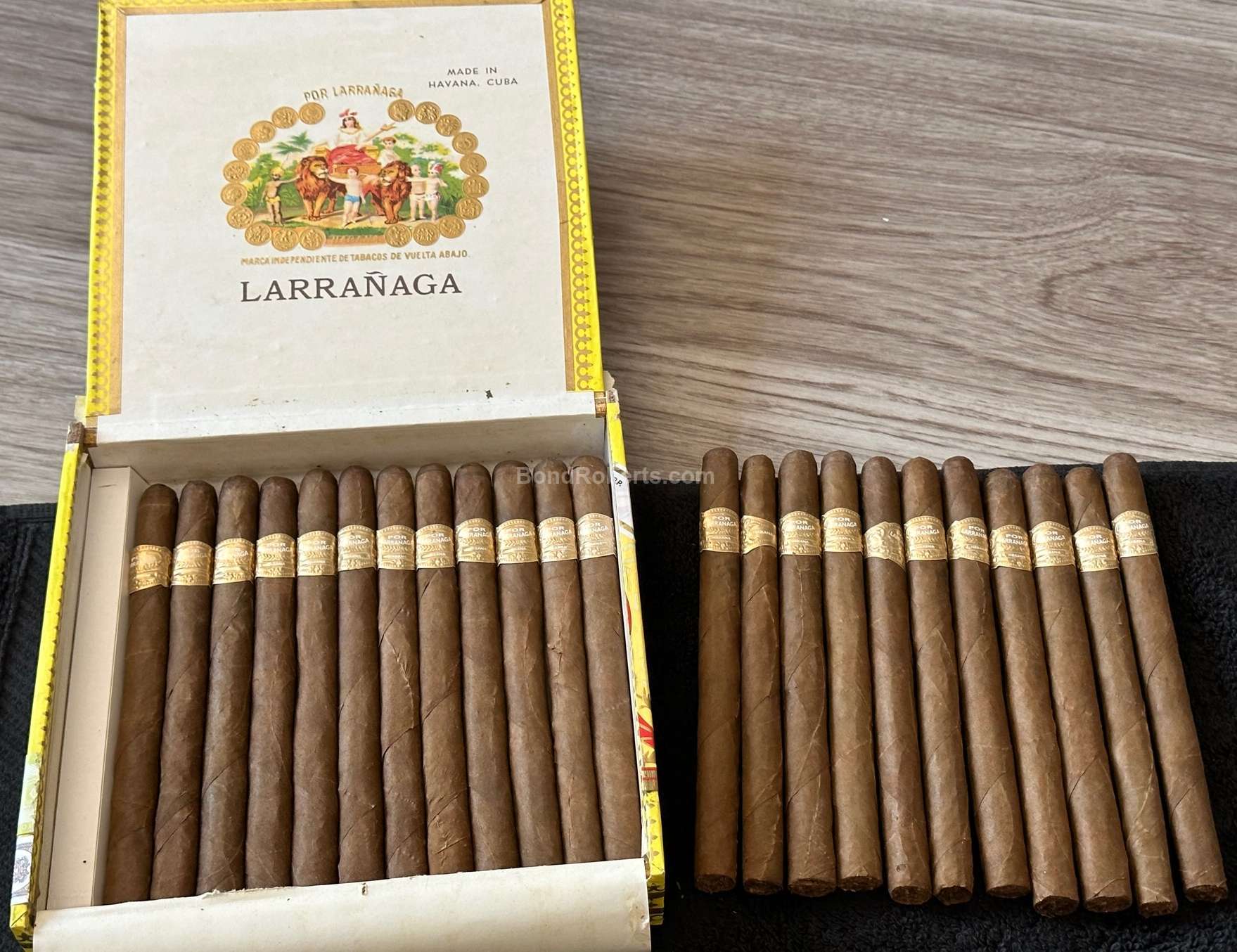 Por Larrañaga Montecarlos 2013 Dress Box of 25 cigars 15719