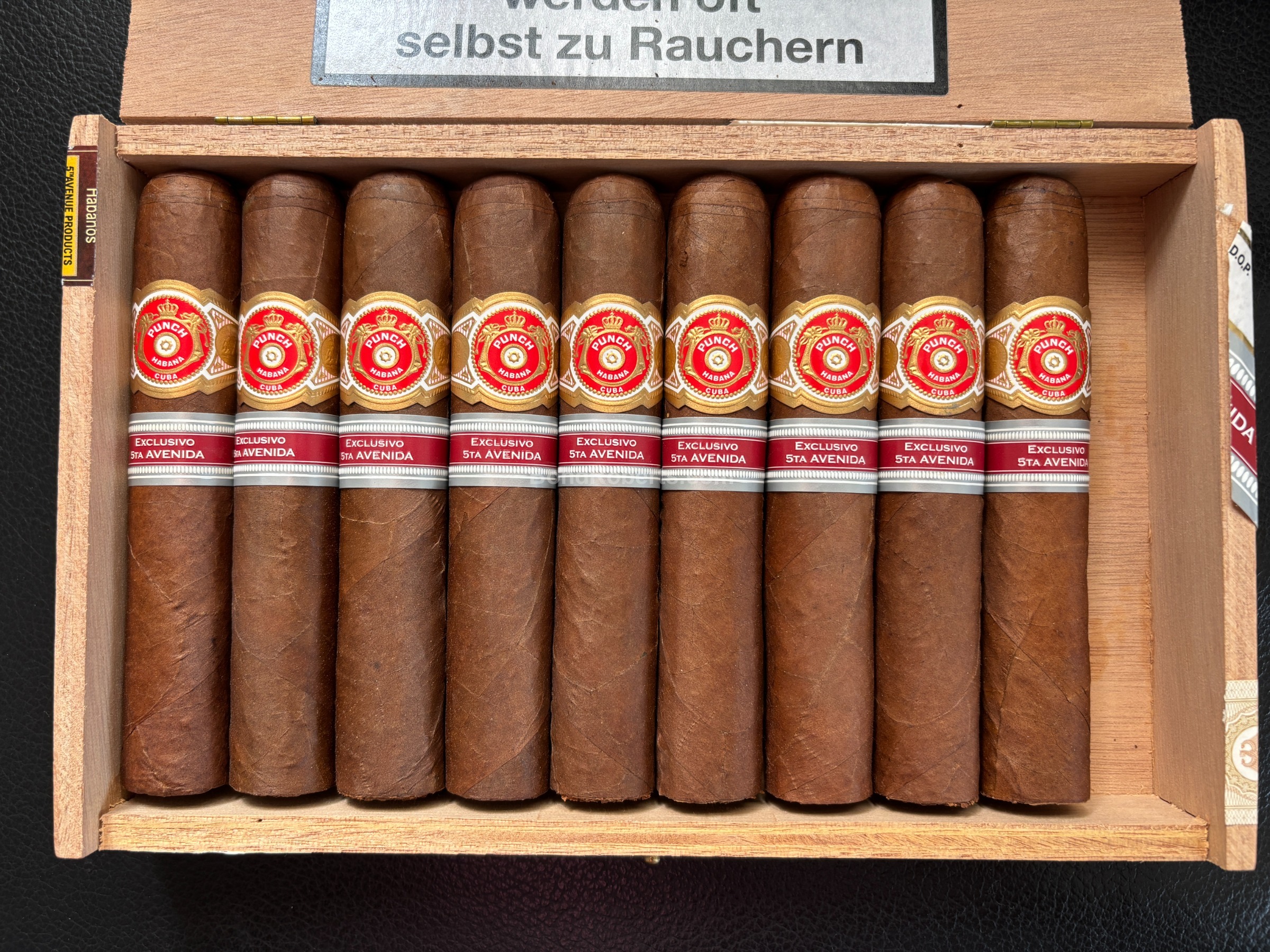 Punch Preferidos Edición Regional 5ta Avenida 2019 Numbered dress box ...