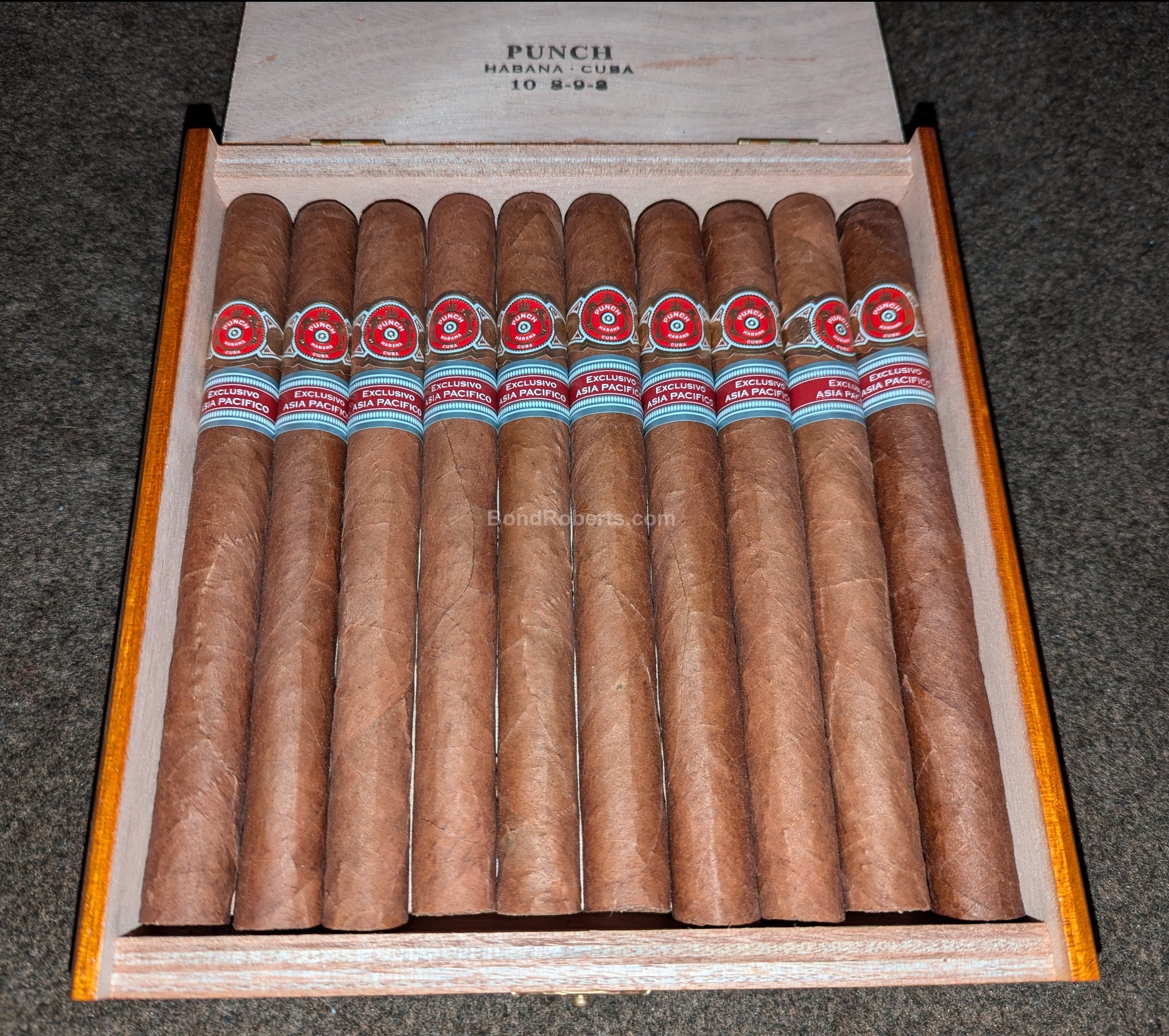 Punch 8-9-8 Edición Regional Asia Pacifico 2019 Numbered varnished semi ...