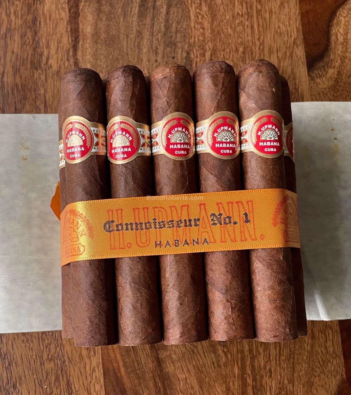 H. Upmann Connoisseur No.1 2015 Slide Lid Box of 25 cigars 14656
