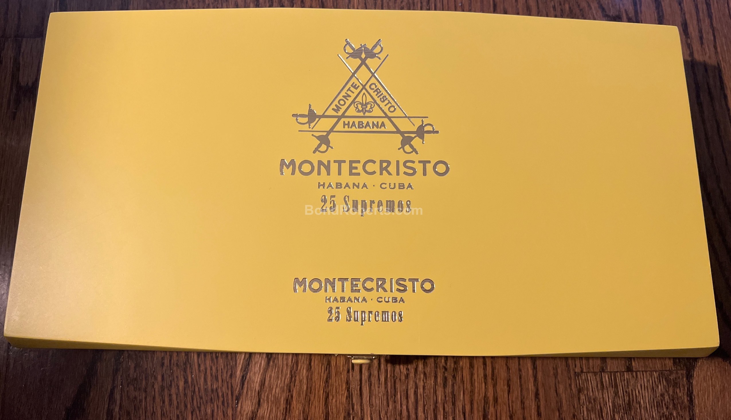 Montecristo Supremos Edición Limitada 2020 Luxury box of 25 cigars 23450