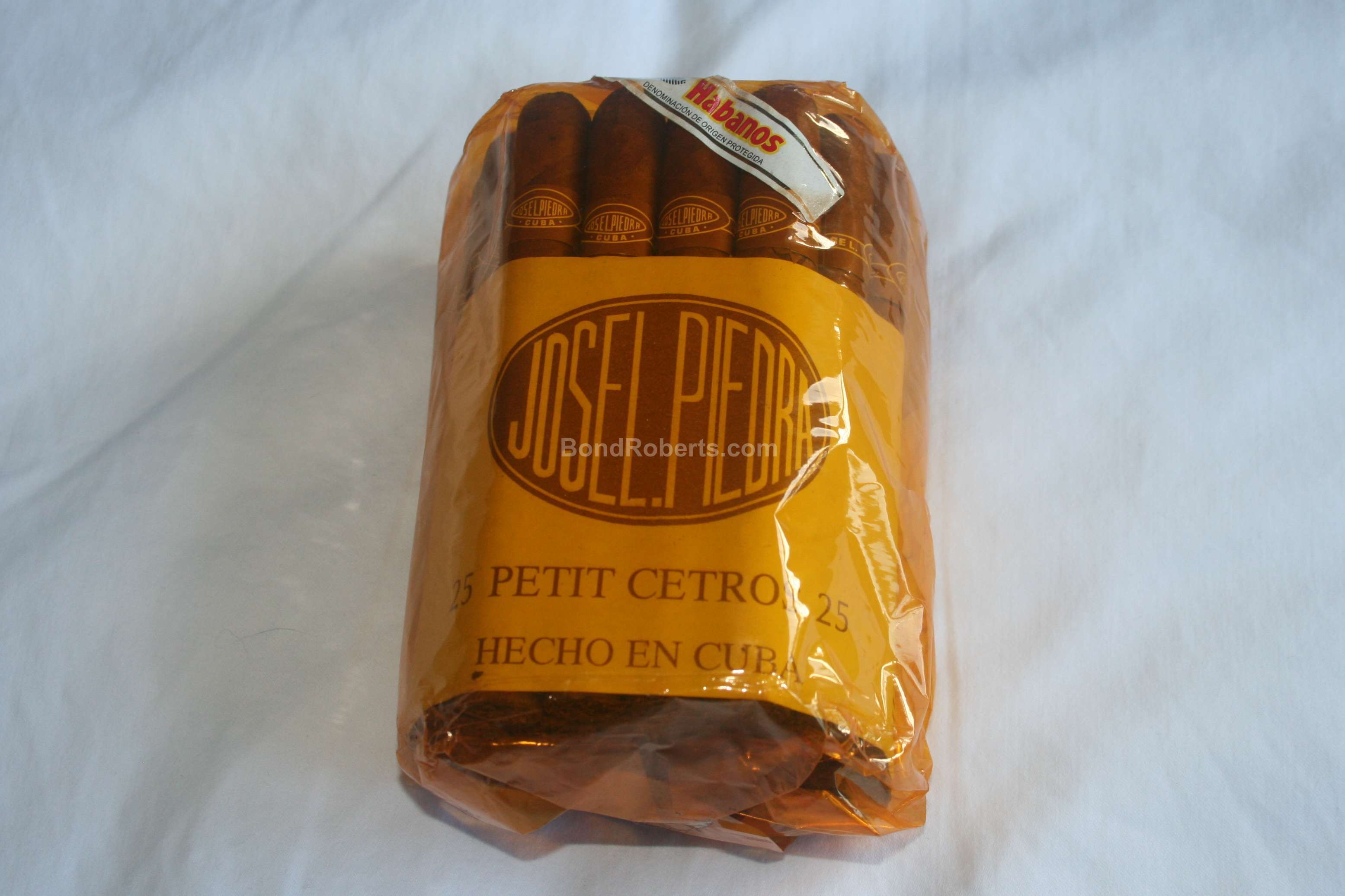 José L. Piedra Petit Cetros 2004 Cellophane Wrapped Bundle of 25 cigars ...