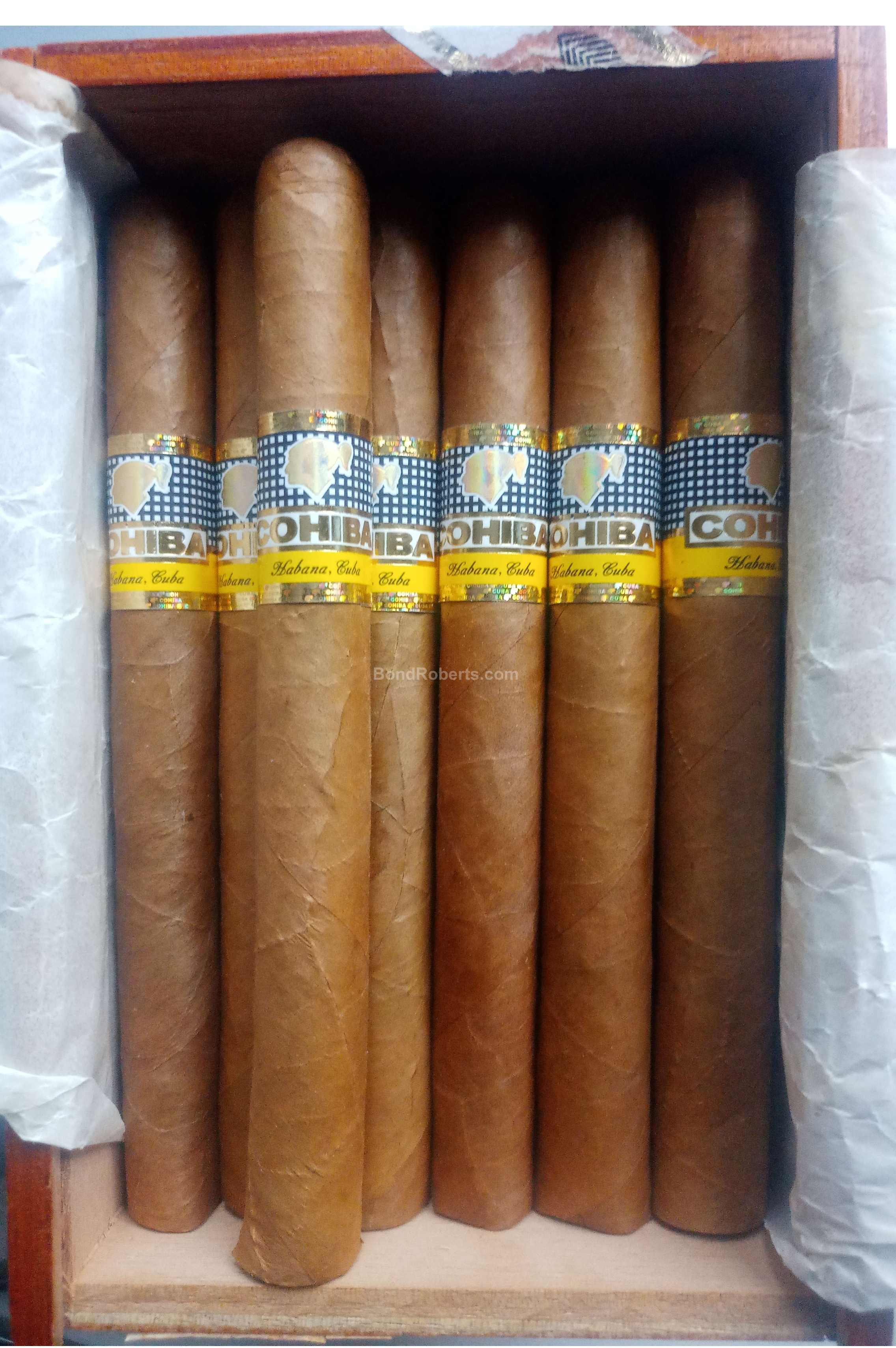 Cohiba Siglo III 2016 Varnished Slide Lid Box of 25 cigars 14694