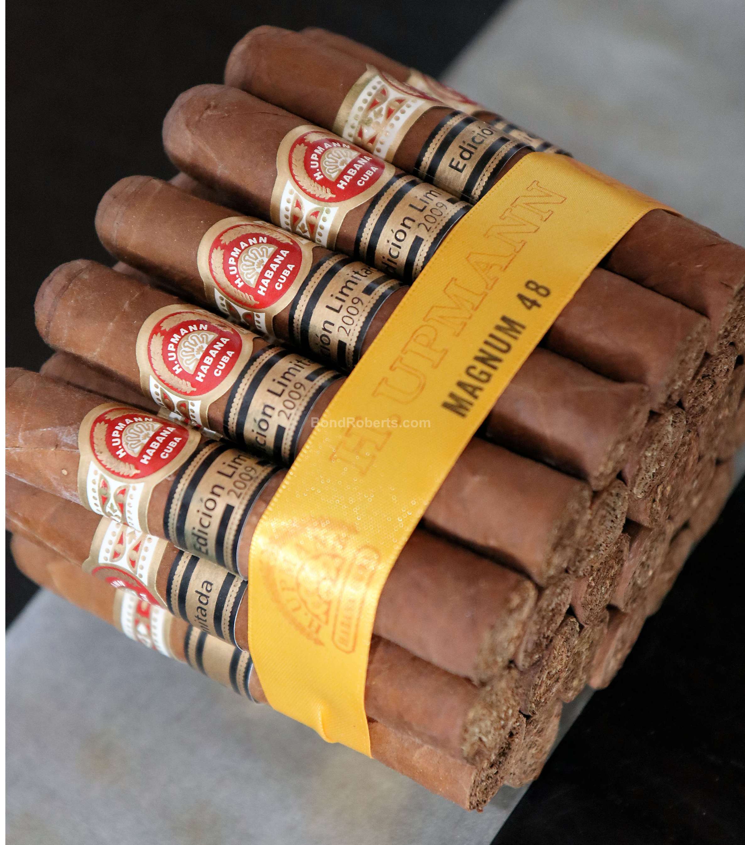 H. Upmann Magnum 48 Edición Limitada 2009 Slide Lid Box of 25 cigars 20712