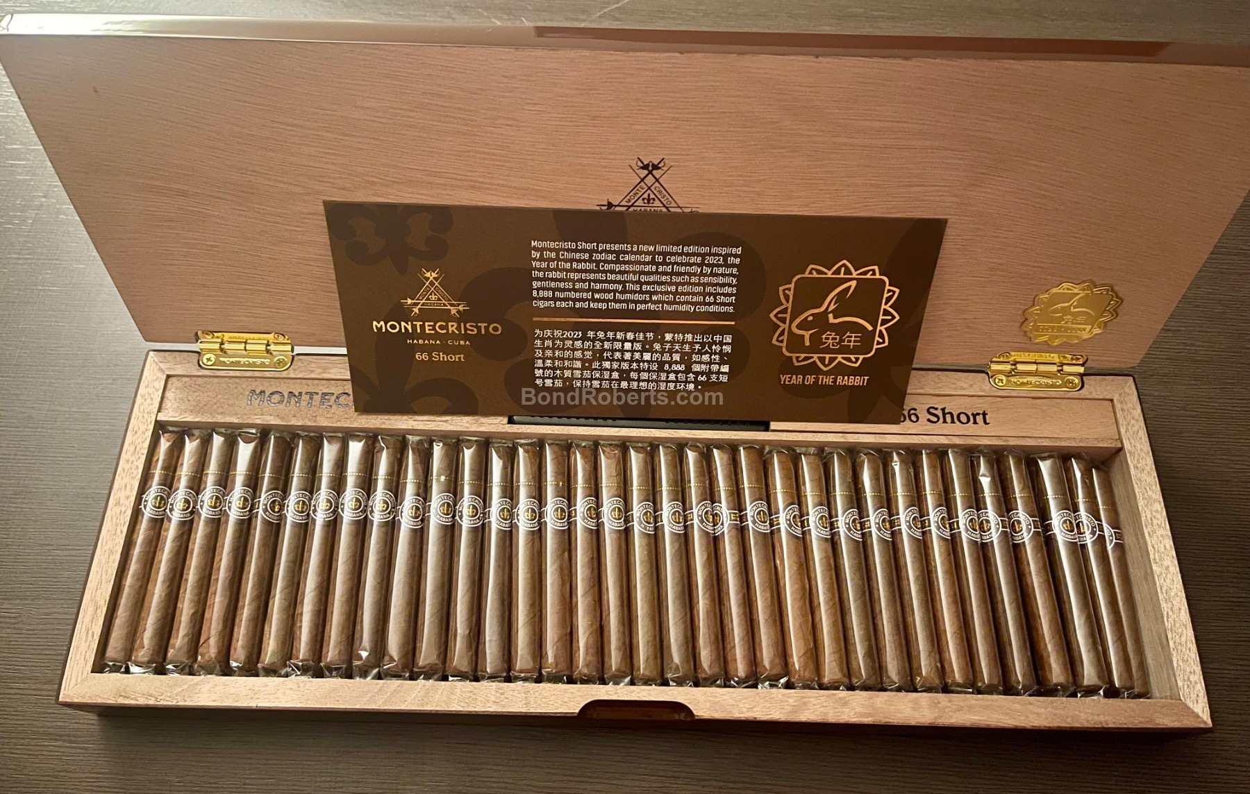 Montecristo Shorts Year of the Rabbit 2023 Brown lacquered humidor of ...