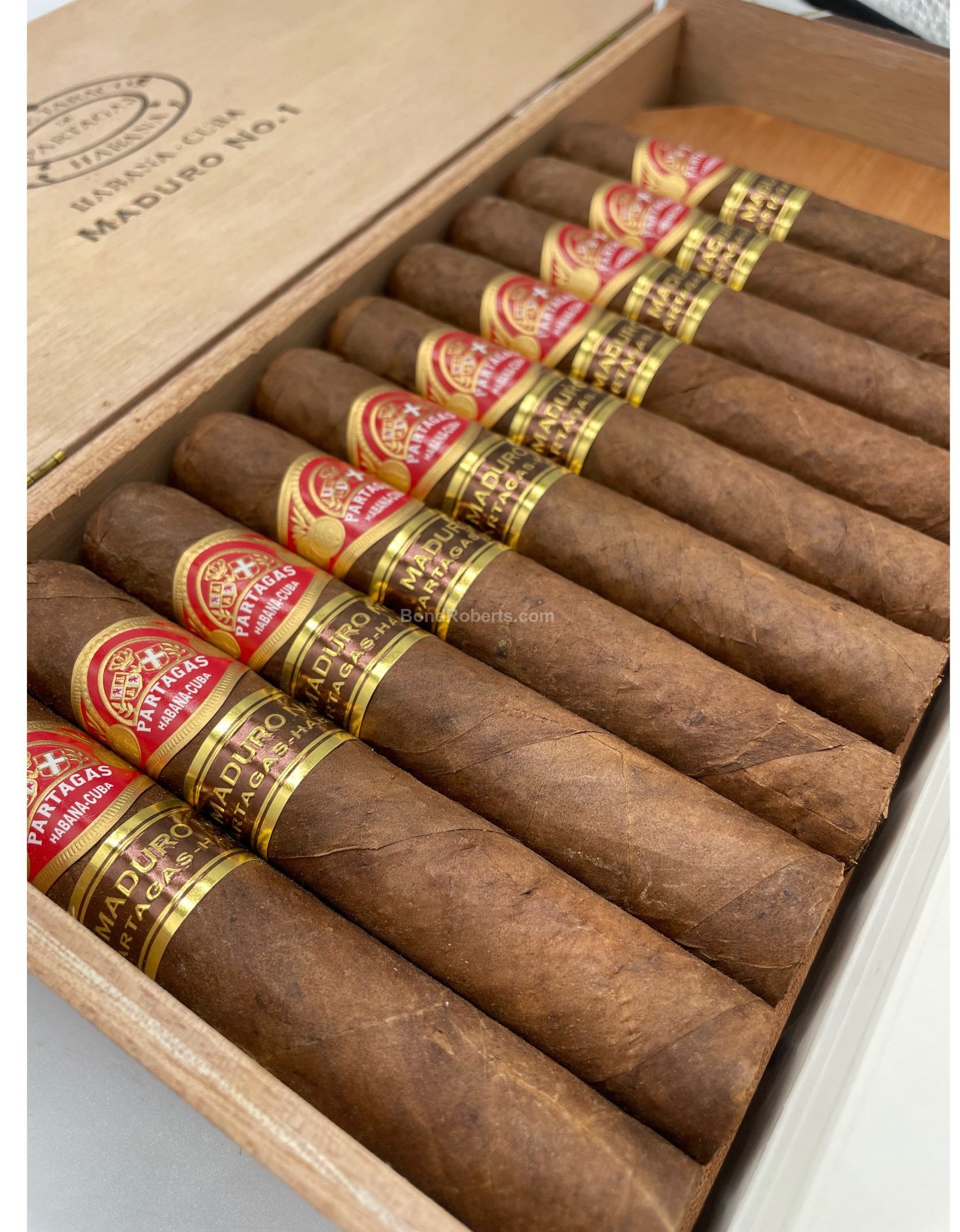 Partagás Maduro No. 1 Habanos Specialist Exclusive 2017 Semi Boite ...
