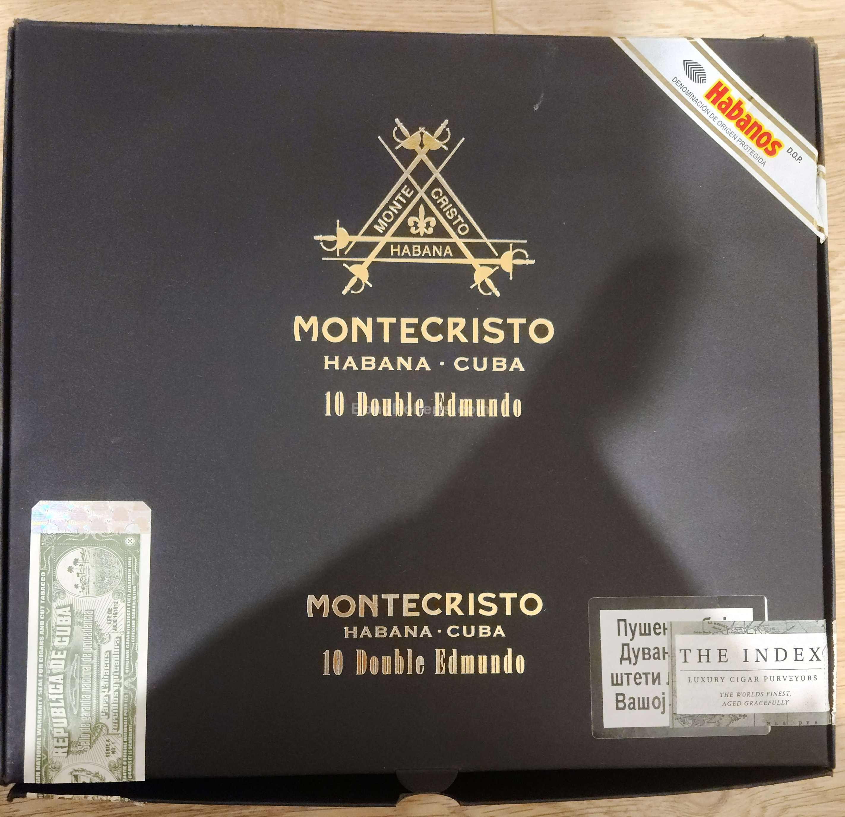 Montecristo Double Edmundo Travel Humidor 2020 Humidor of 10 cigars 18899