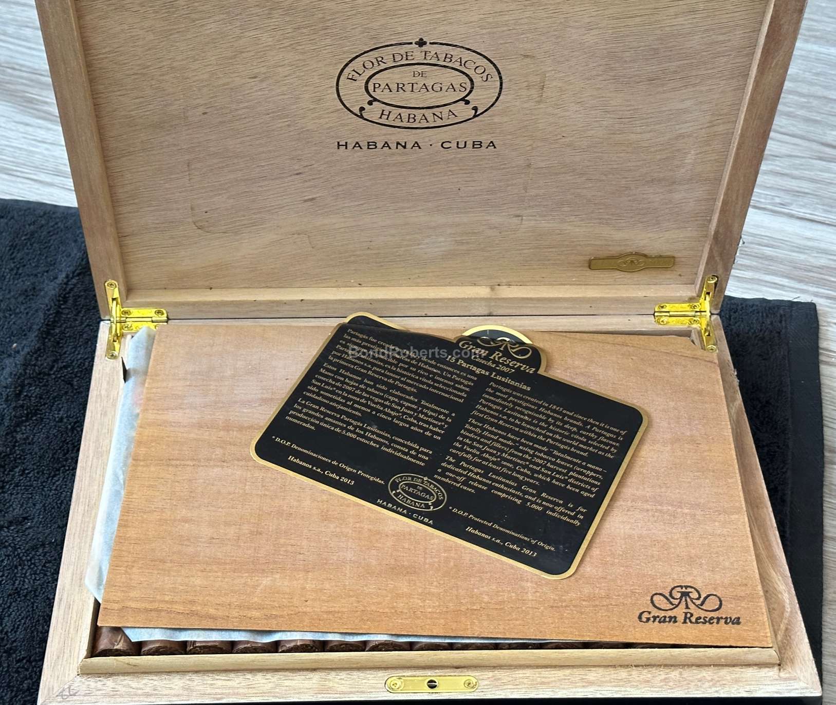 Partagás Lusitanias Gran Reserva Cosecha 2013 Black lacquered Boîte ...