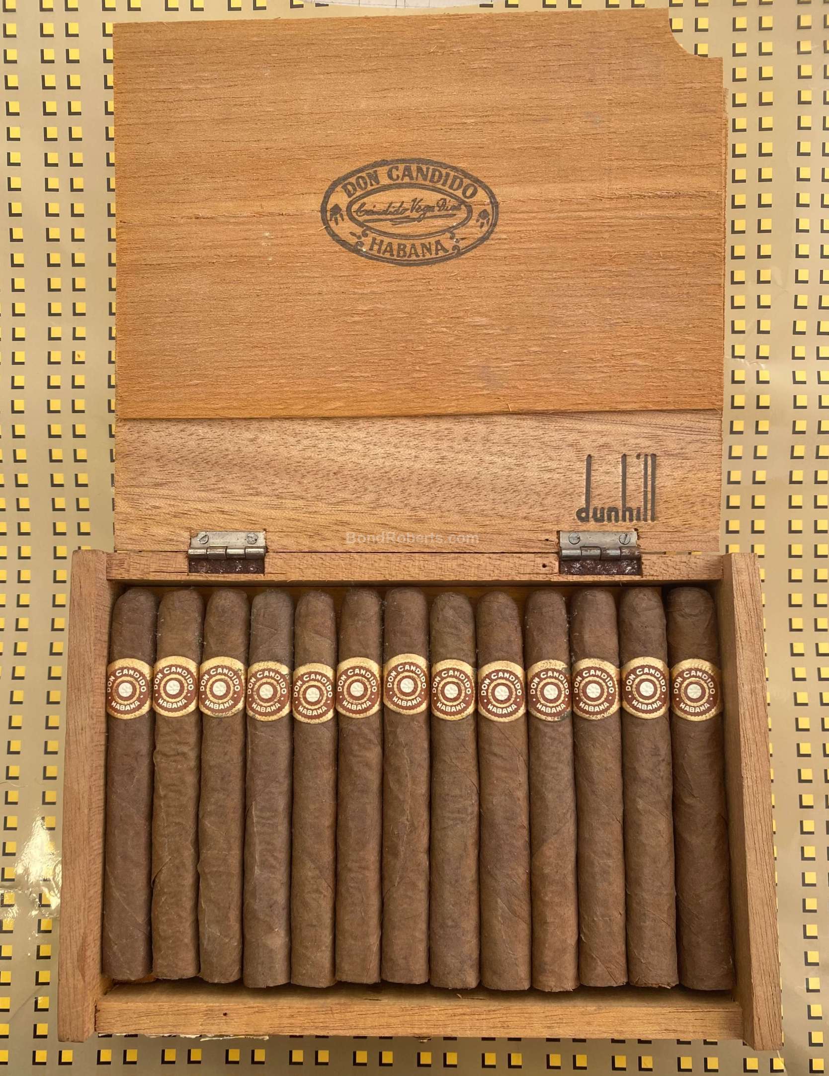 Dunhill Don Candido Selección No.505 Semi boîte nature box of 25 cigars ...