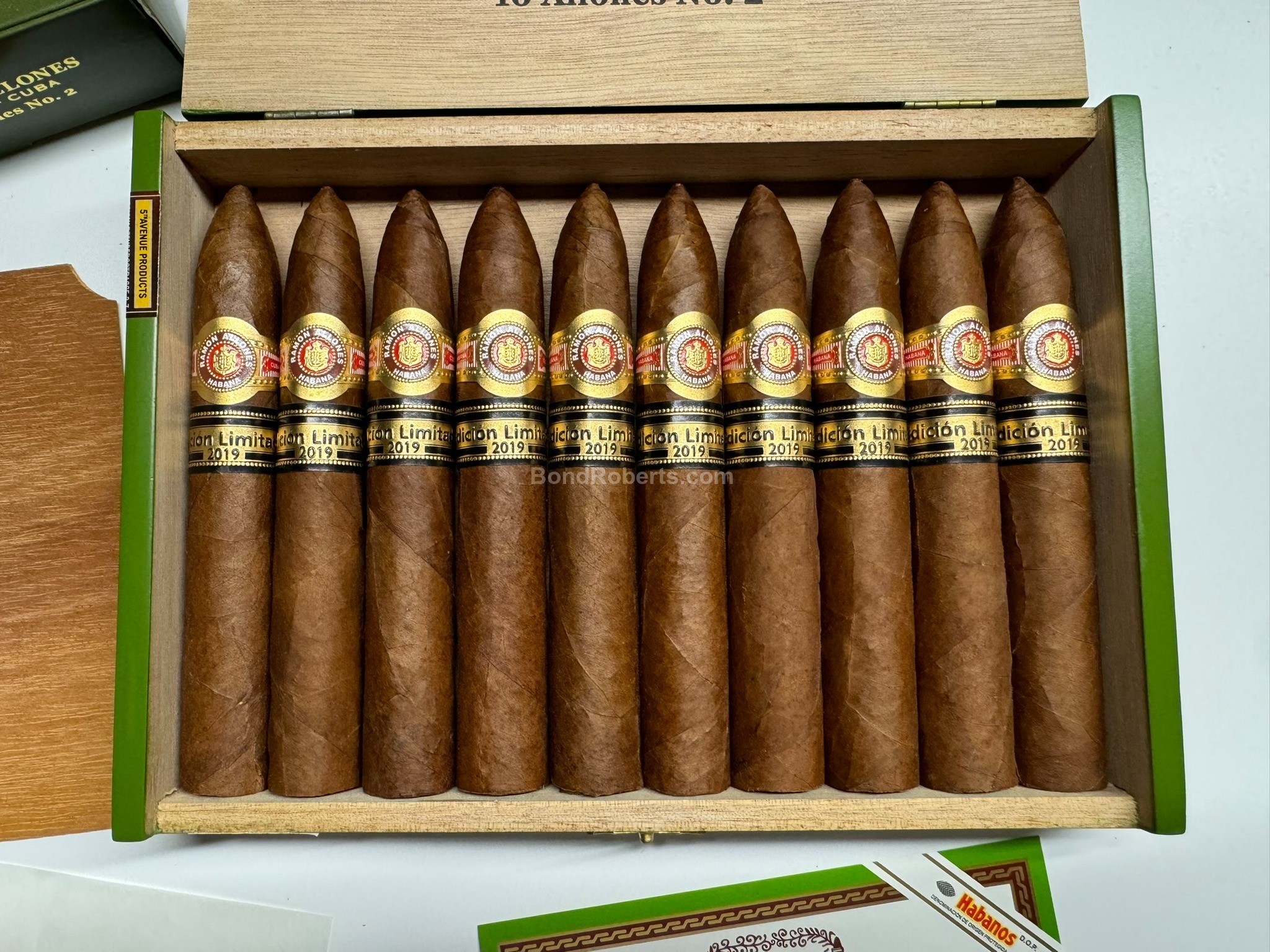Ramón Allones Allones No. 2 Edición Limitada 2020 Luxury box of 10 ...