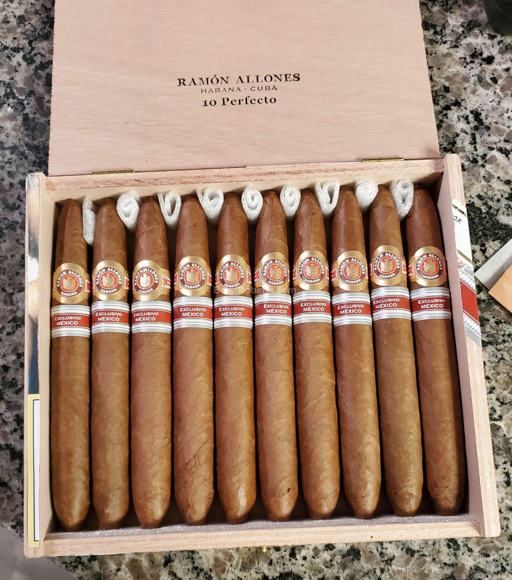 Ramón Allones Perfectos Edición Regional Mexico 2022 Semi boîte nature ...