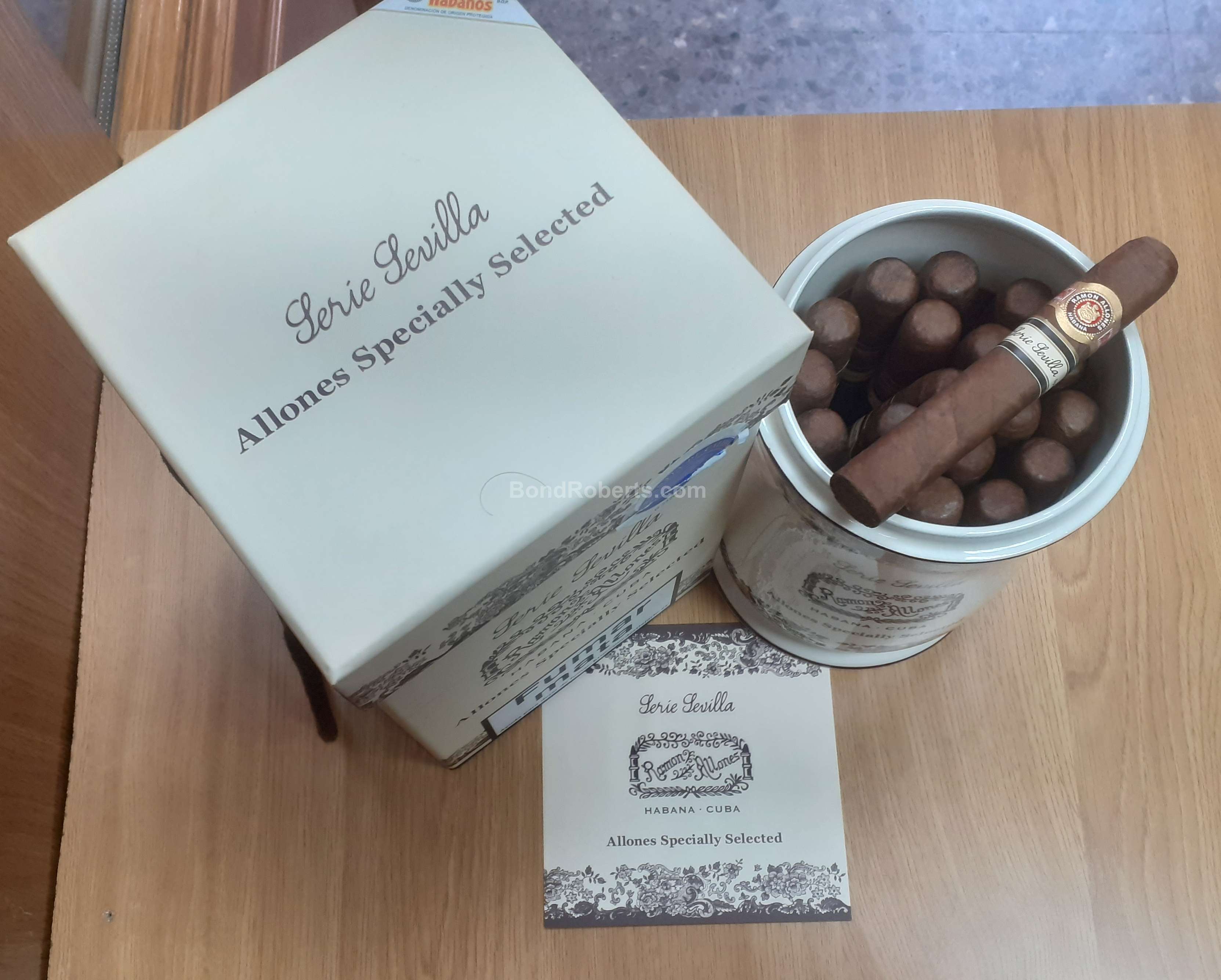 Ramón Allones Specially Selected Serie Sevilla Jar 2021 Ceramic Jar of ...