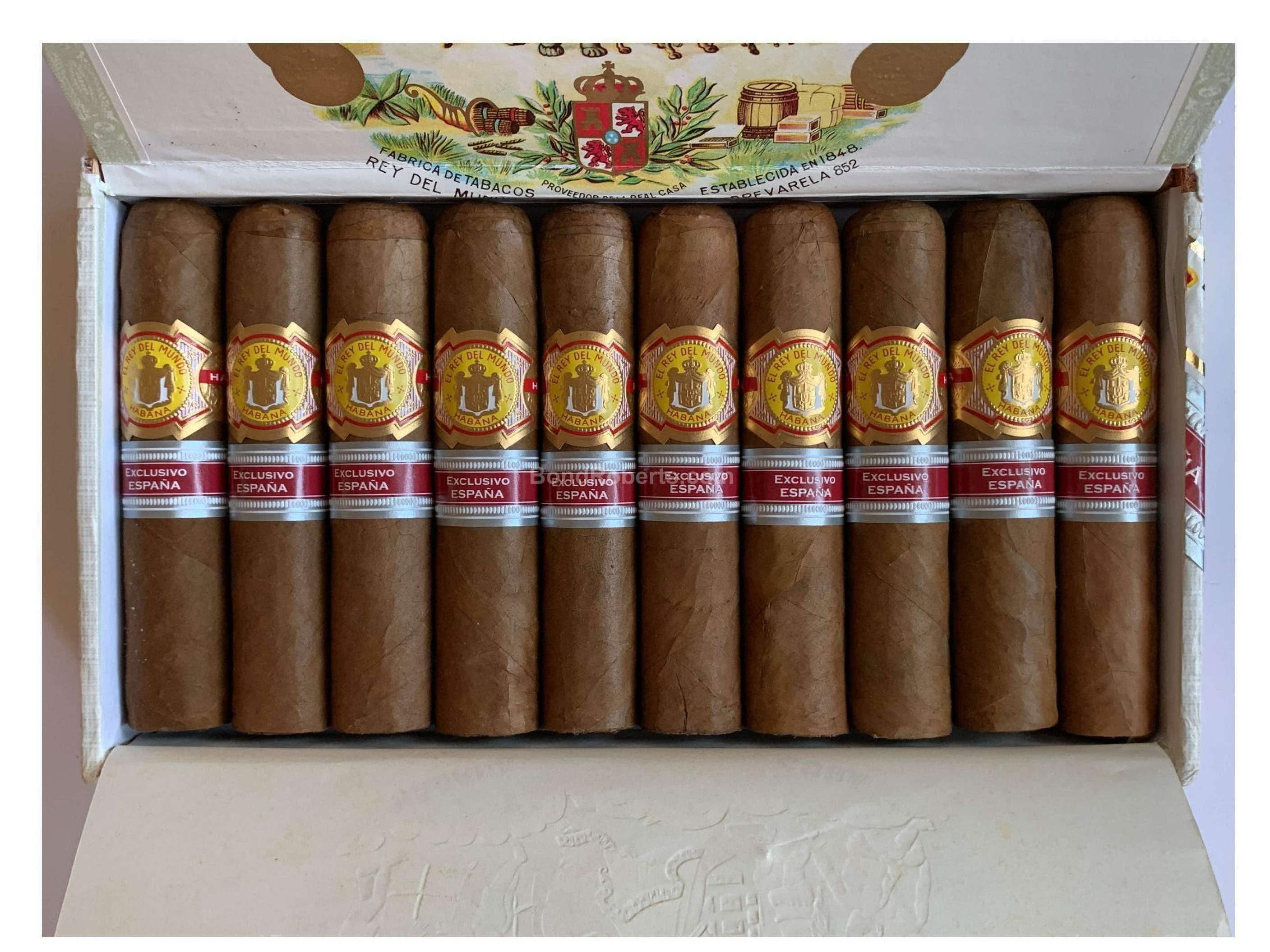 El Rey del Mundo Petit Robustos Edición Regional España 2015 Dress Box ...